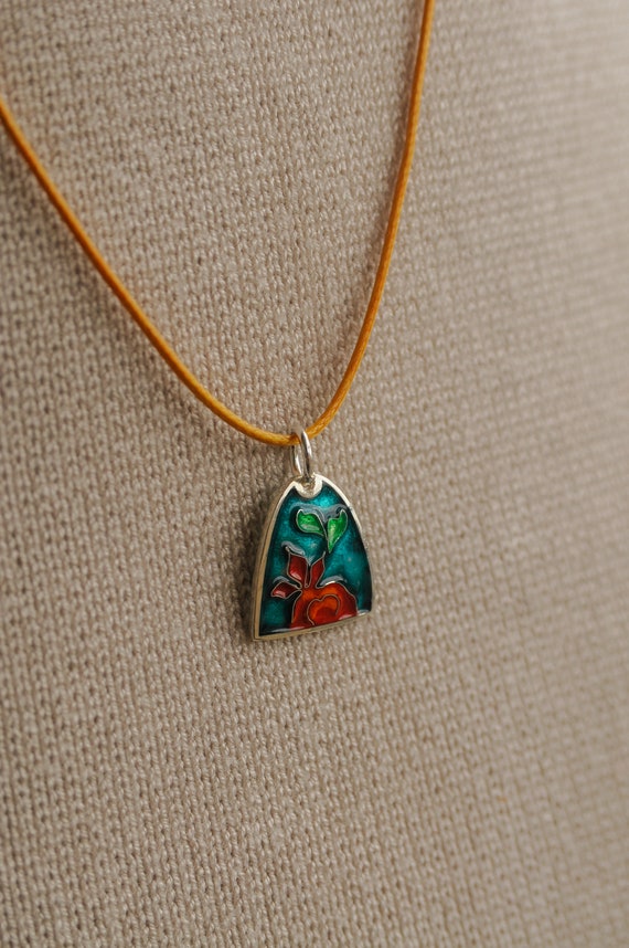 Sterling Silver Minankari Enamel Pendant - Gem