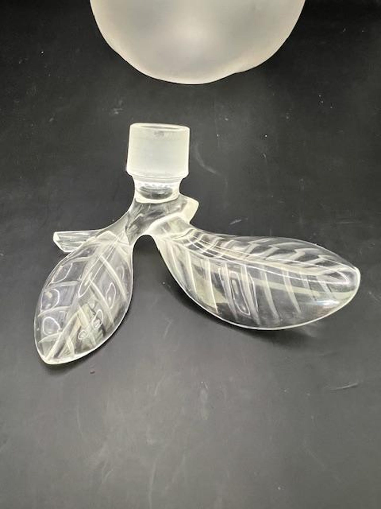 Lalique Nina Ricci Grand Pomme Crystal Apple Perfume Bottle - Etsy
