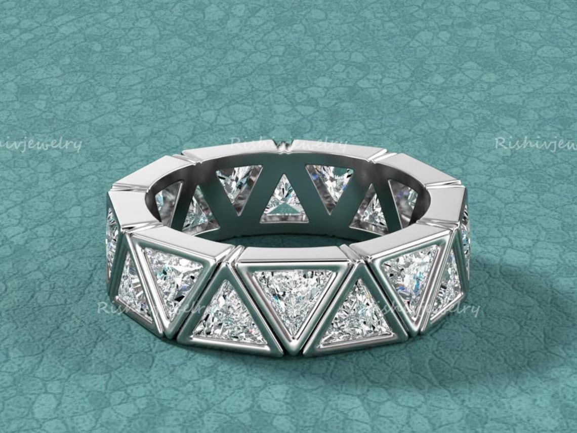 Triangle Diamond Eternity Band 14k Gold, Unique Bezel Diamond Ring ...