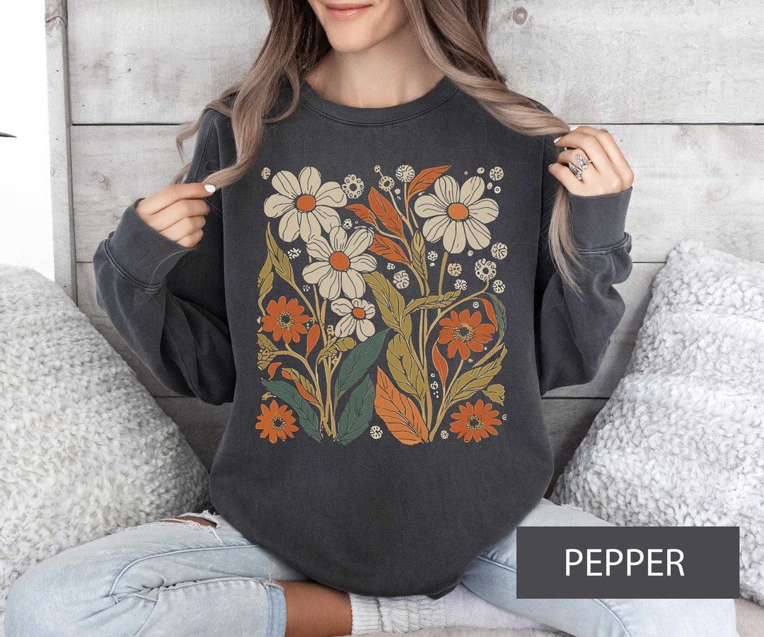 Boho Flower Sweatshirt Unisex Wildflower Sweater Women Floral Minimalist Sweater Flower Print ...