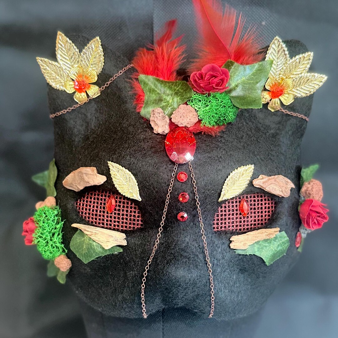 Red Crystal Spirit Mask – “heartfire Guardian” - Therian - Etsy