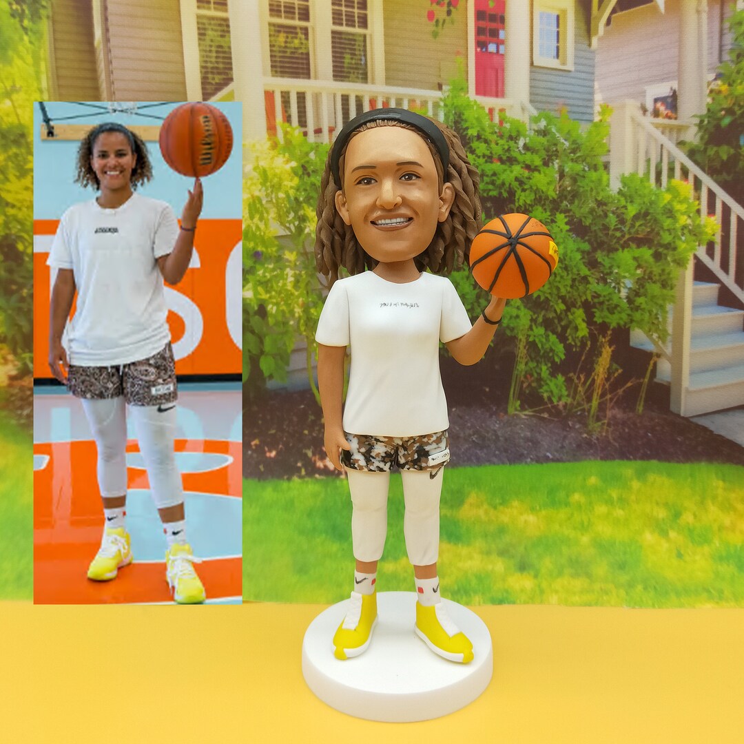 Custom Bobbleheads, Sports Bobblehead Gifts, Custom Basketball Sports ...