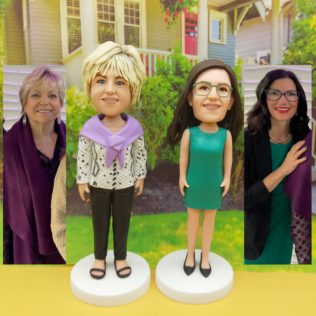 Custom Bobbleheads, Custom Women's Bobbleheads, Personalized ...