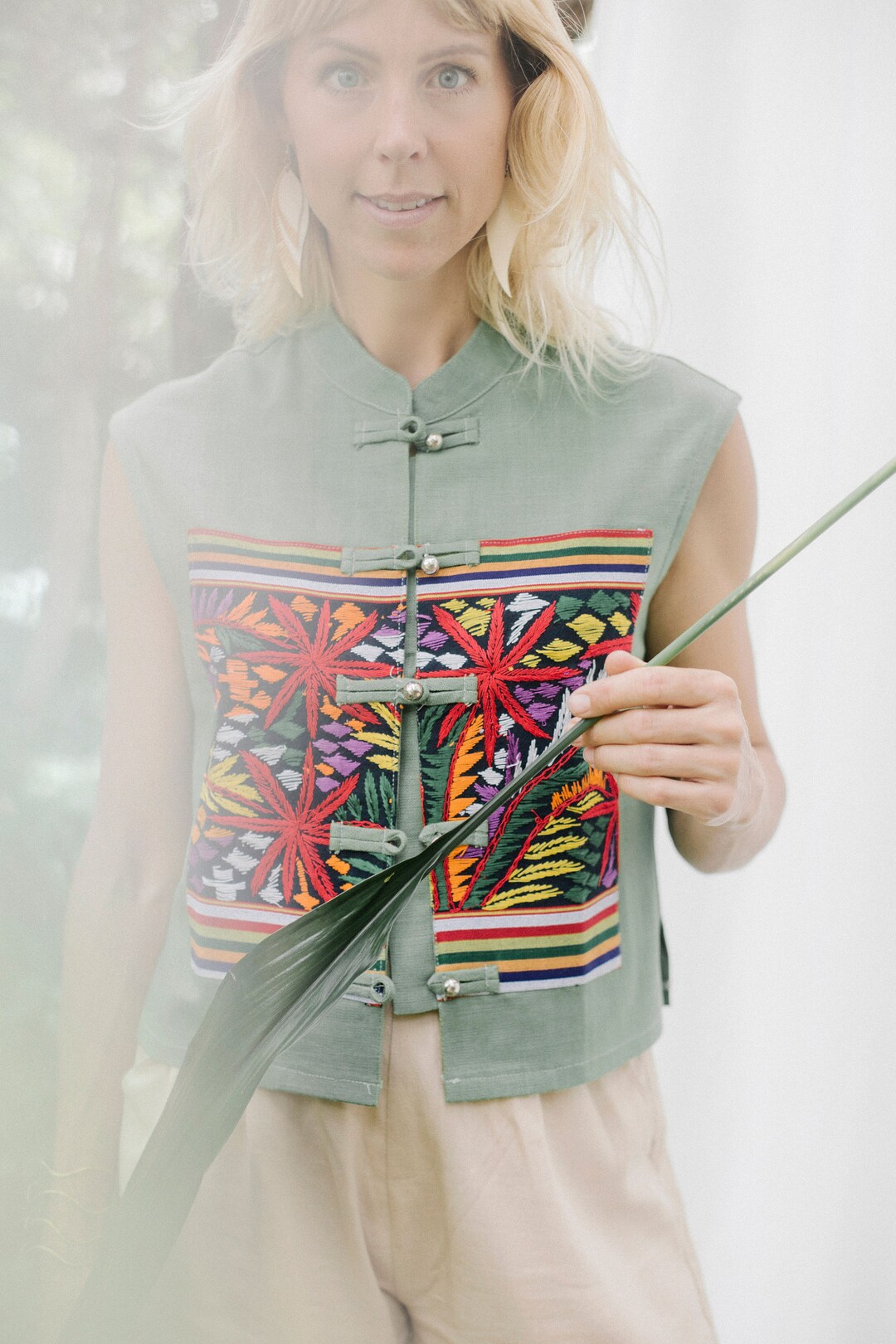 Embroidered Hemp Fabric Vest, Hand-sewn Top, Boho Top, Boho Vest, Women ...