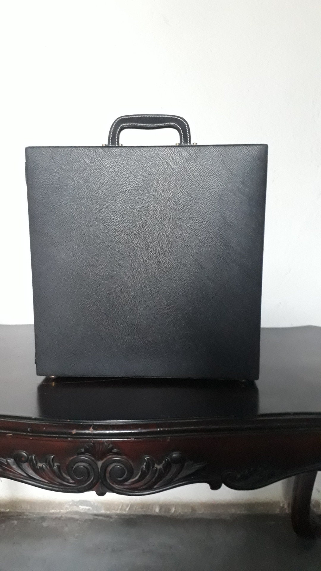 Leather Elegant Bar Accessories Tool Portable Flaux Briefcase Bar Set ...