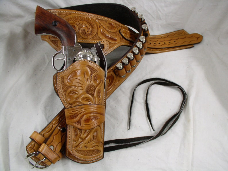 Western Holster Gun Cover Revolver Floral Tooled Leather Cowboy Rigs ...