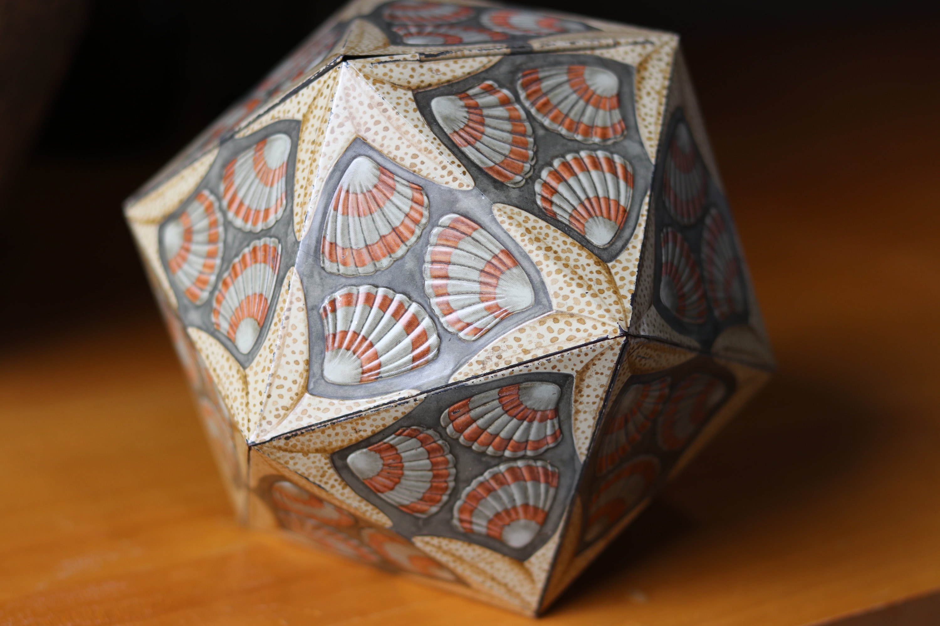 M.C. Escher Icosaeder Verblifa Tin 1963 - Etsy Ireland