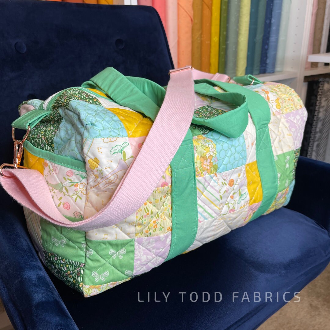 Lullabee Fat Quarter Bundle - Art Gallery Fabrics - Patty Basemi - Etsy