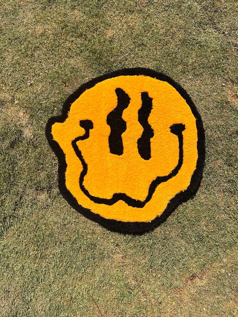 Smiley Rug | Rugs for Bedroom | Rugs for Living Room | Quirky Rug ...