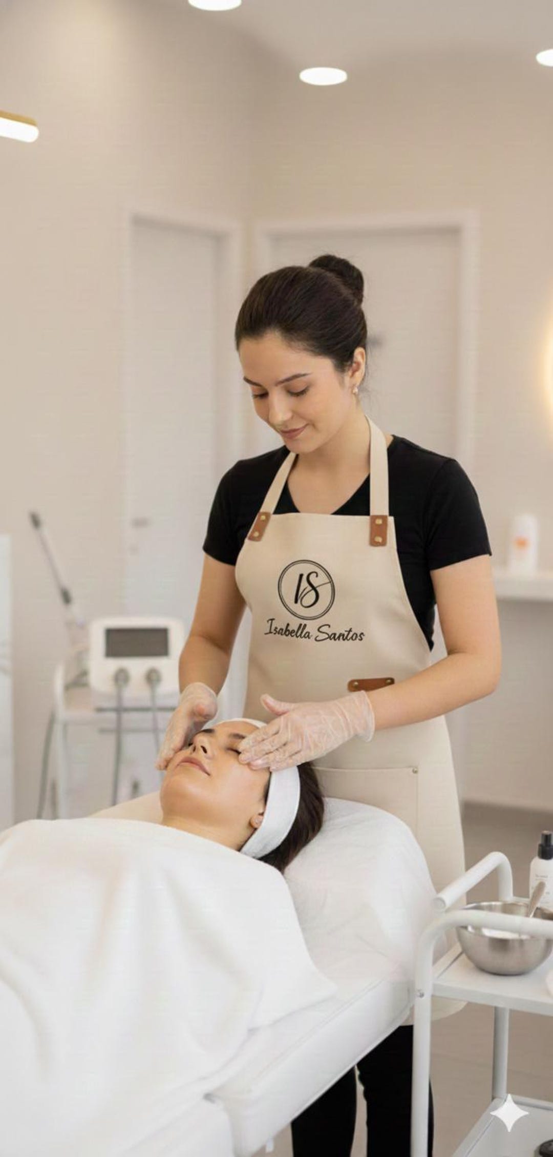 Custom Logo Apron | Professional Apron for Nail Tech, Hairstylist ...