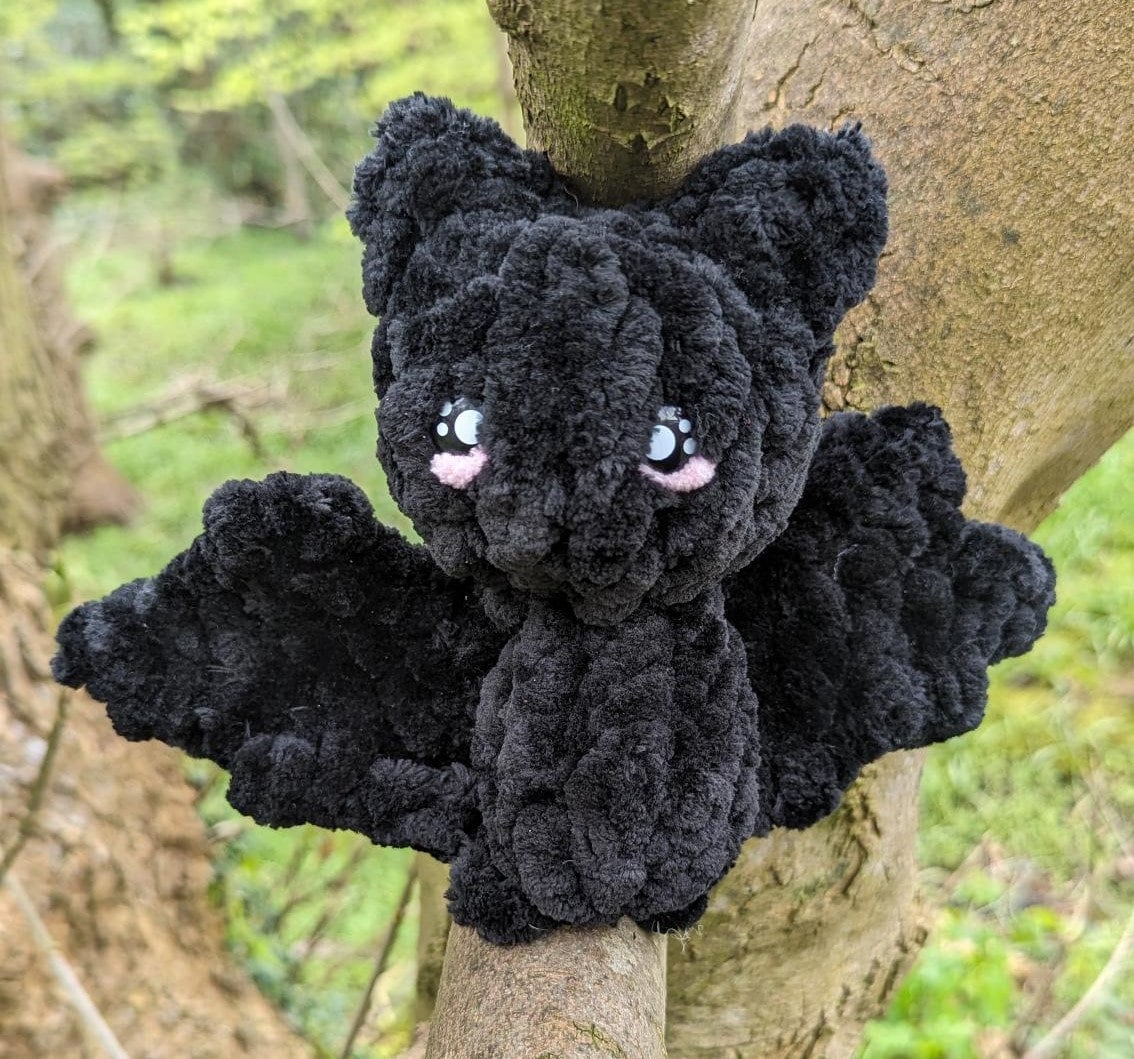Beatrix Bat Mini Loom Knitting Pattern - Etsy