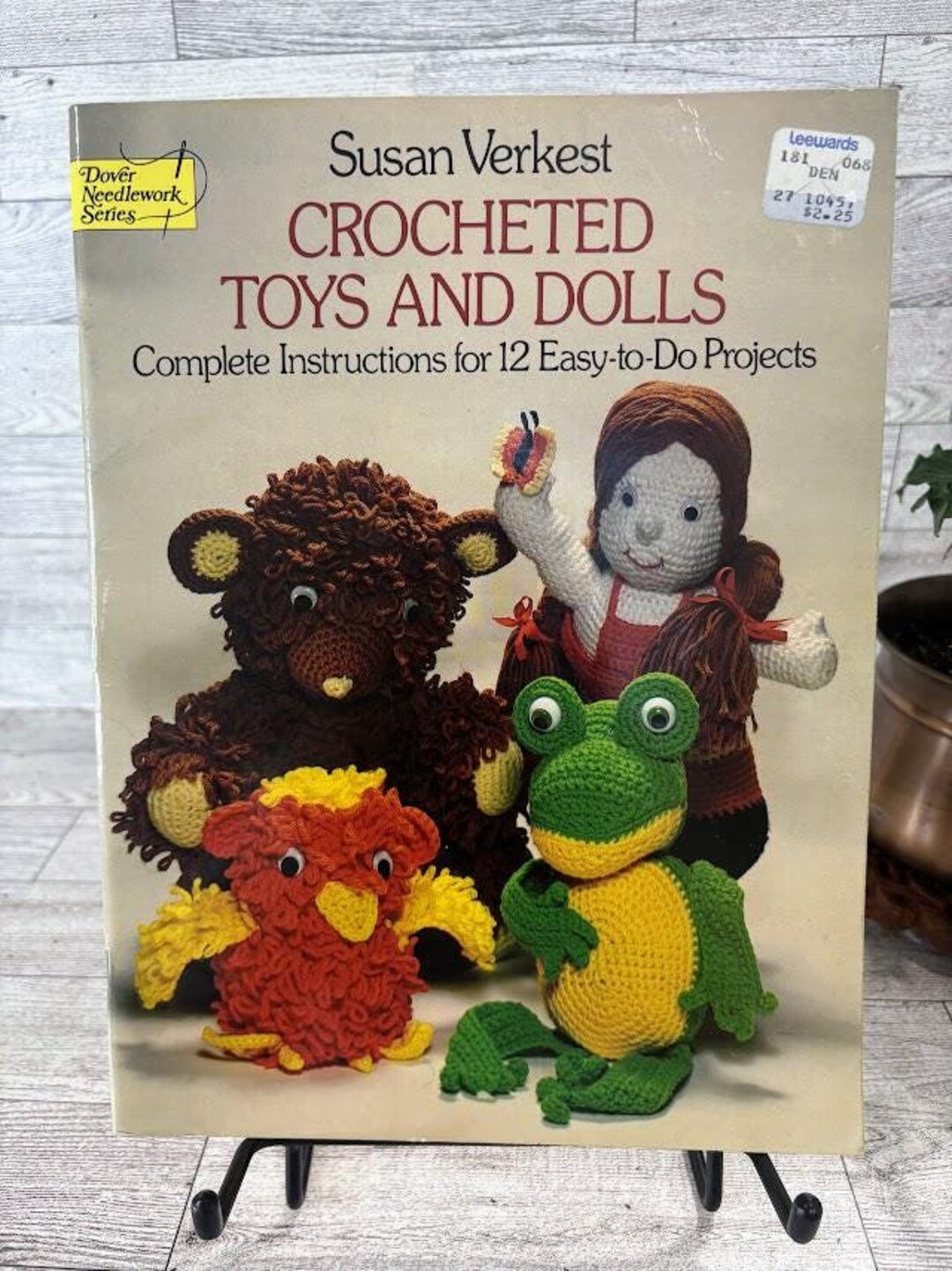 Vintage 1978 Susan Verkest Crocheted Toys and Dolls Booklet - Dover ...