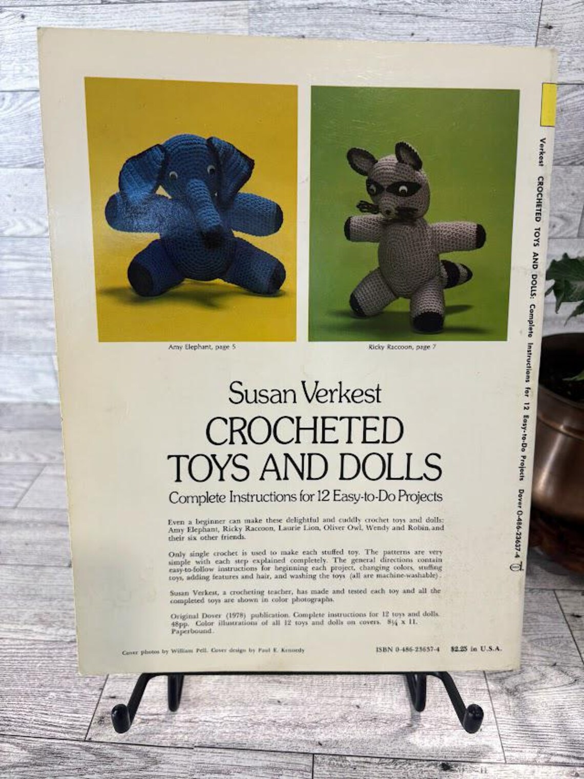 Vintage 1978 Susan Verkest Crocheted Toys and Dolls Booklet - Dover ...