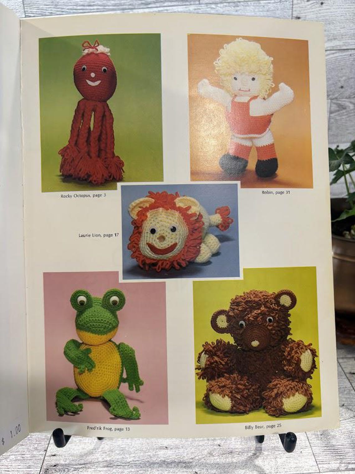 Vintage 1978 Susan Verkest Crocheted Toys and Dolls Booklet - Dover ...
