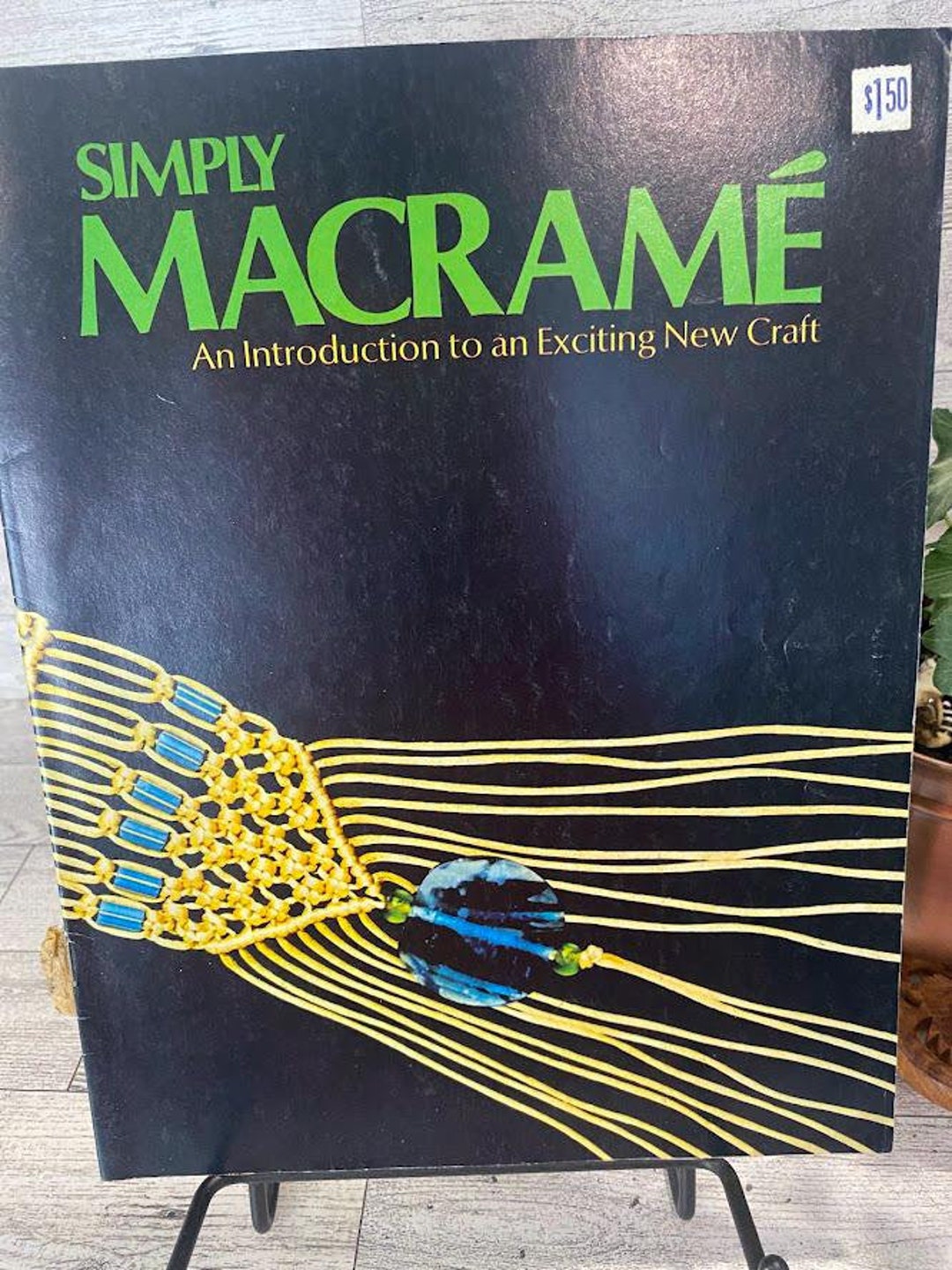 Vintage Macrame Pattern Booklet - "simply Macrame - an Introduction to an Exciting New Craft ...