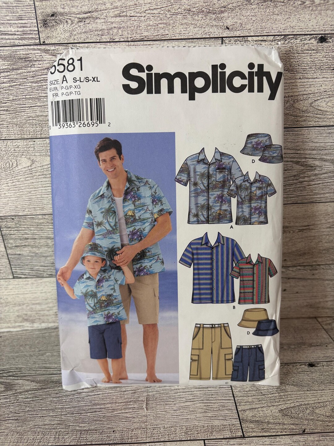 2003 Simplicity Sewing Pattern No. 5581 - Men’s and Boy’s Shirt, Shorts ...