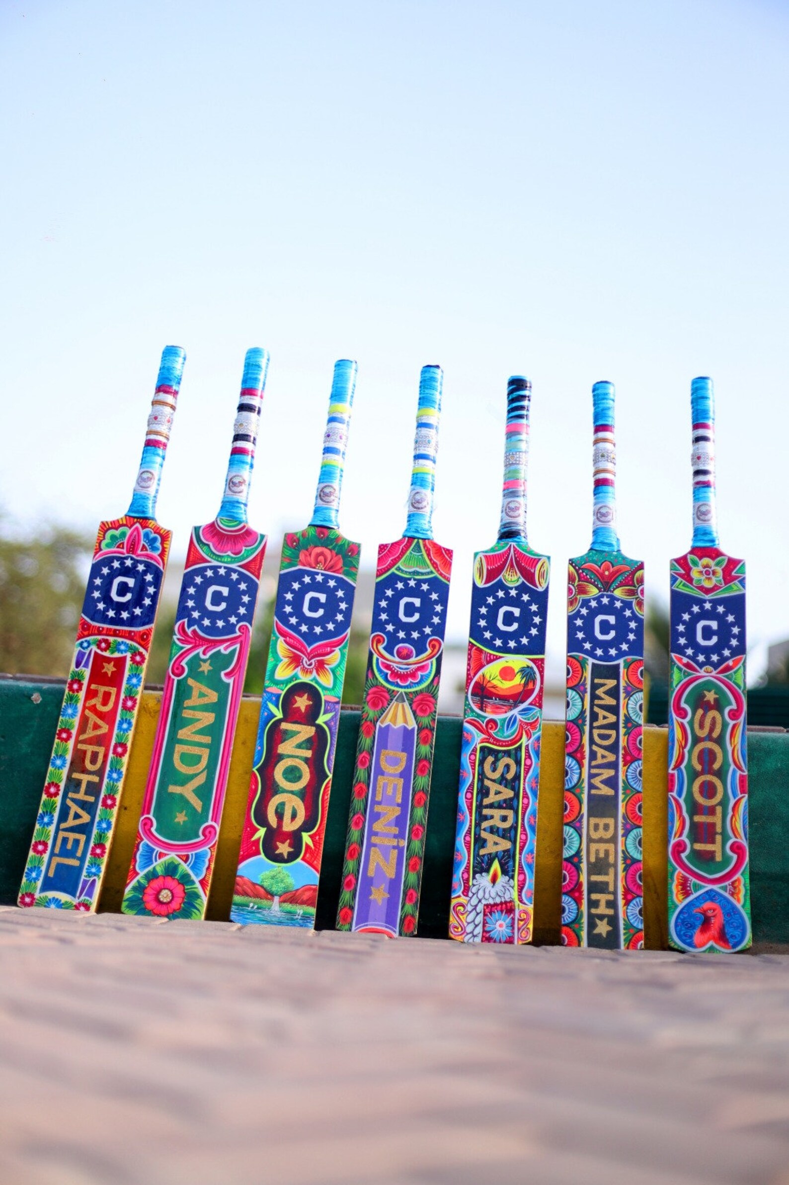 Truck Art Cricket Bat| Decorative Truck Art | Handpainted Bat ...