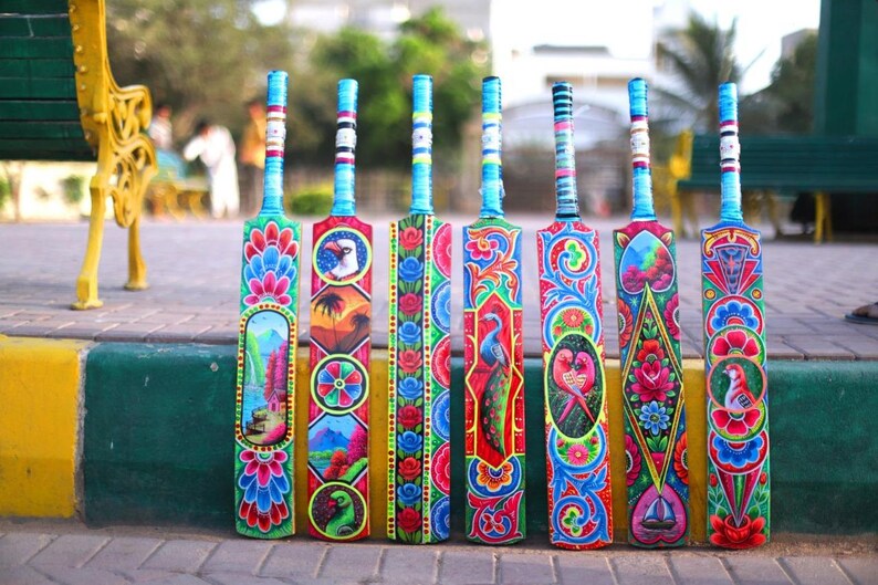 Customized Truck Art Cricket Bat | Handpainted Bat With Your Picture ...