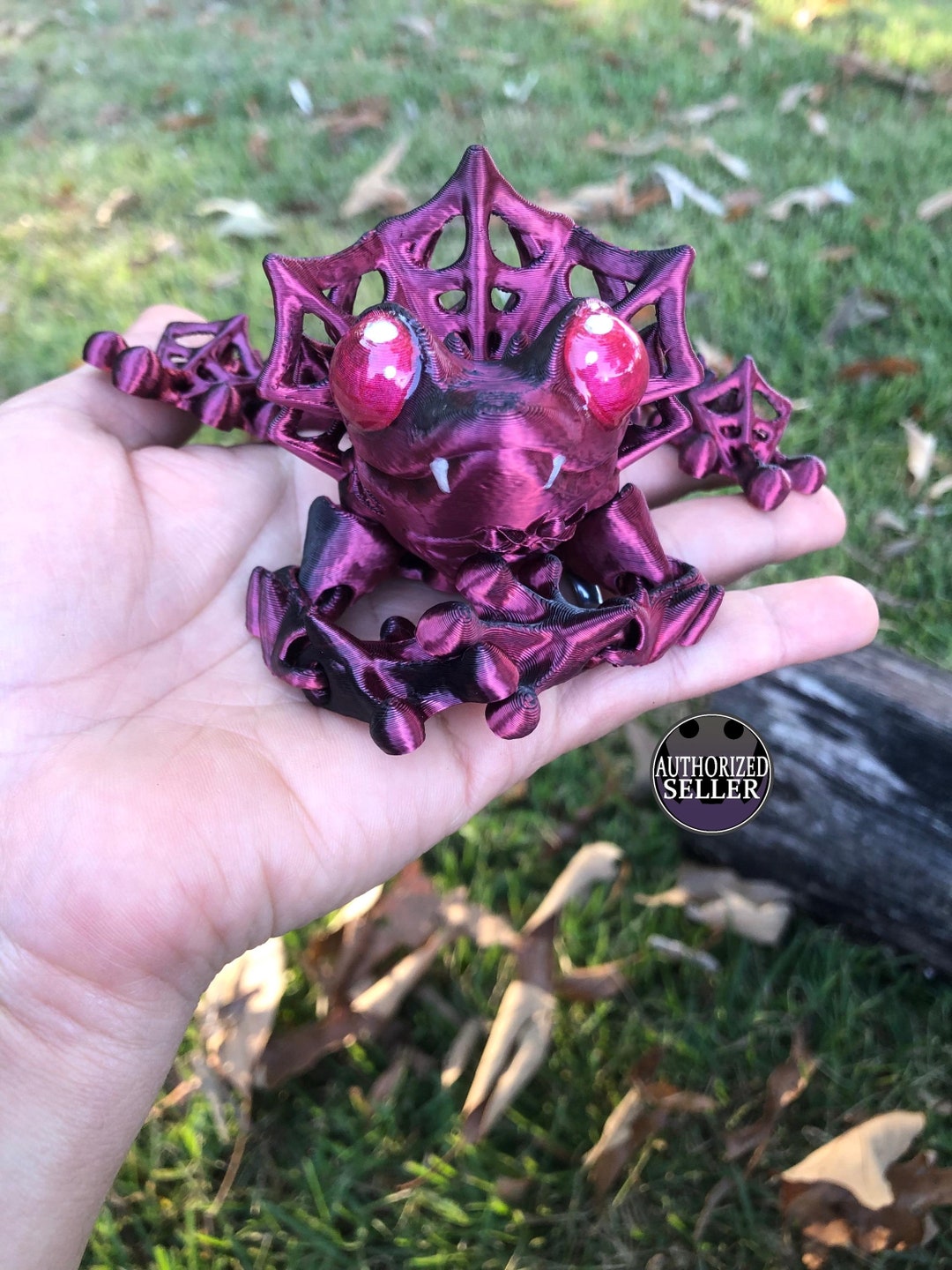 Frogula- Vampire Frog - CUSTOM! - Emotional Support Pet - 3D Printed Desk Toy - Articulated Pet ...