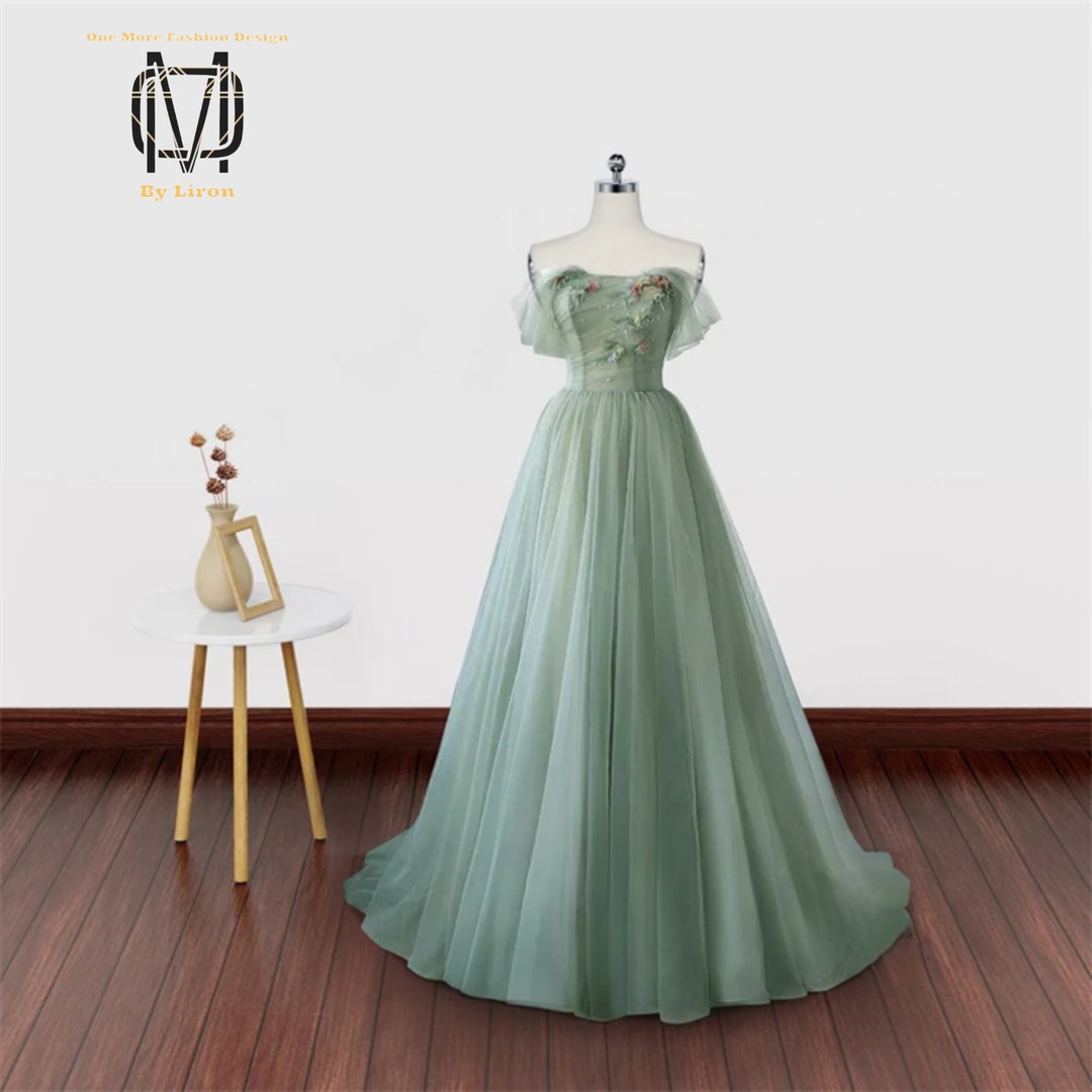 Off the Shoulder Bell Gown Floral Prom Dress Without Sleeve and Long ...