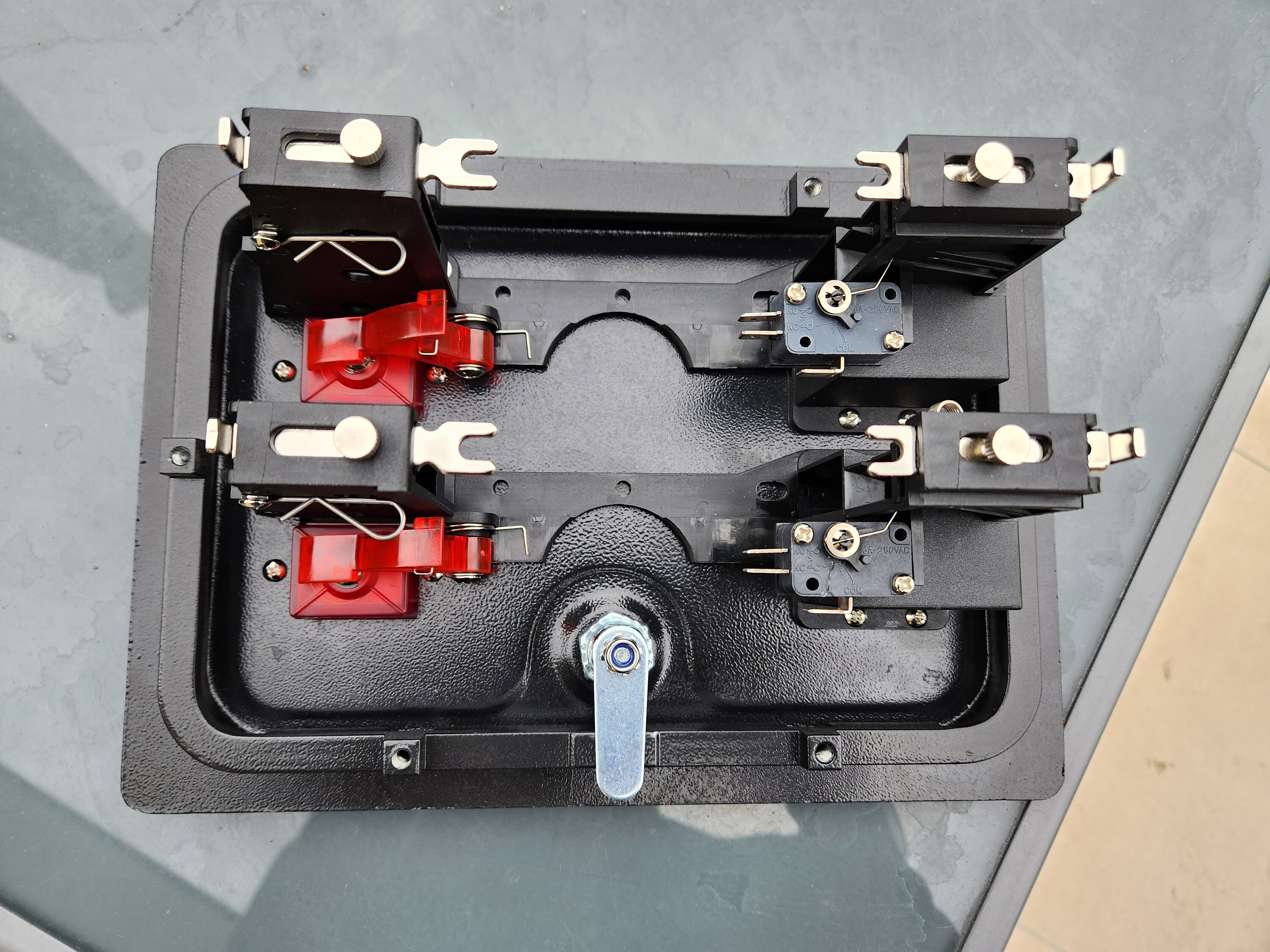 Universal Coin Acceptor for Arcade Cabinet Coin Door - 3D Print Files ...