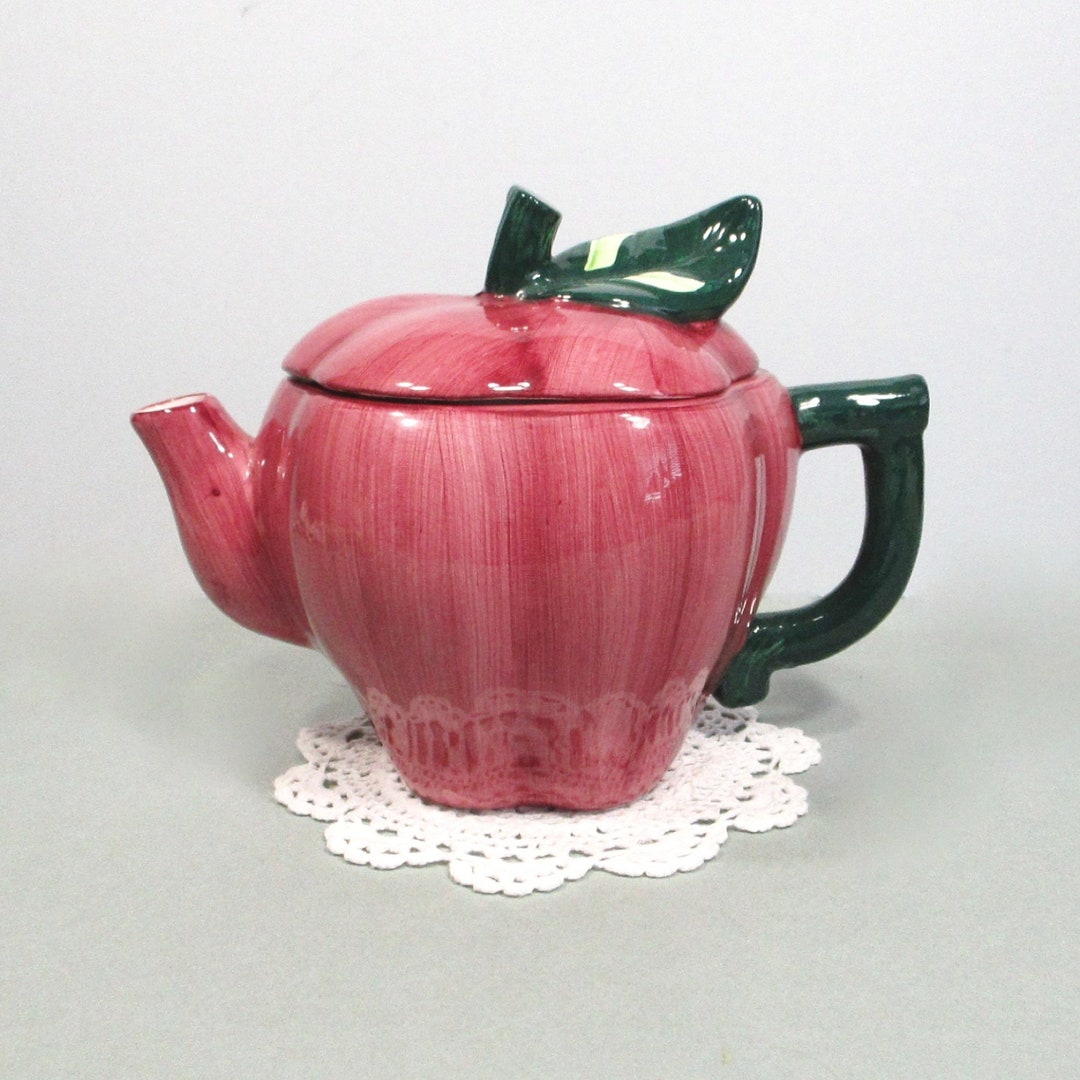 Decorative Ceramic Red Apple Teapot. Country Kitchen Novelty Fruit ...
