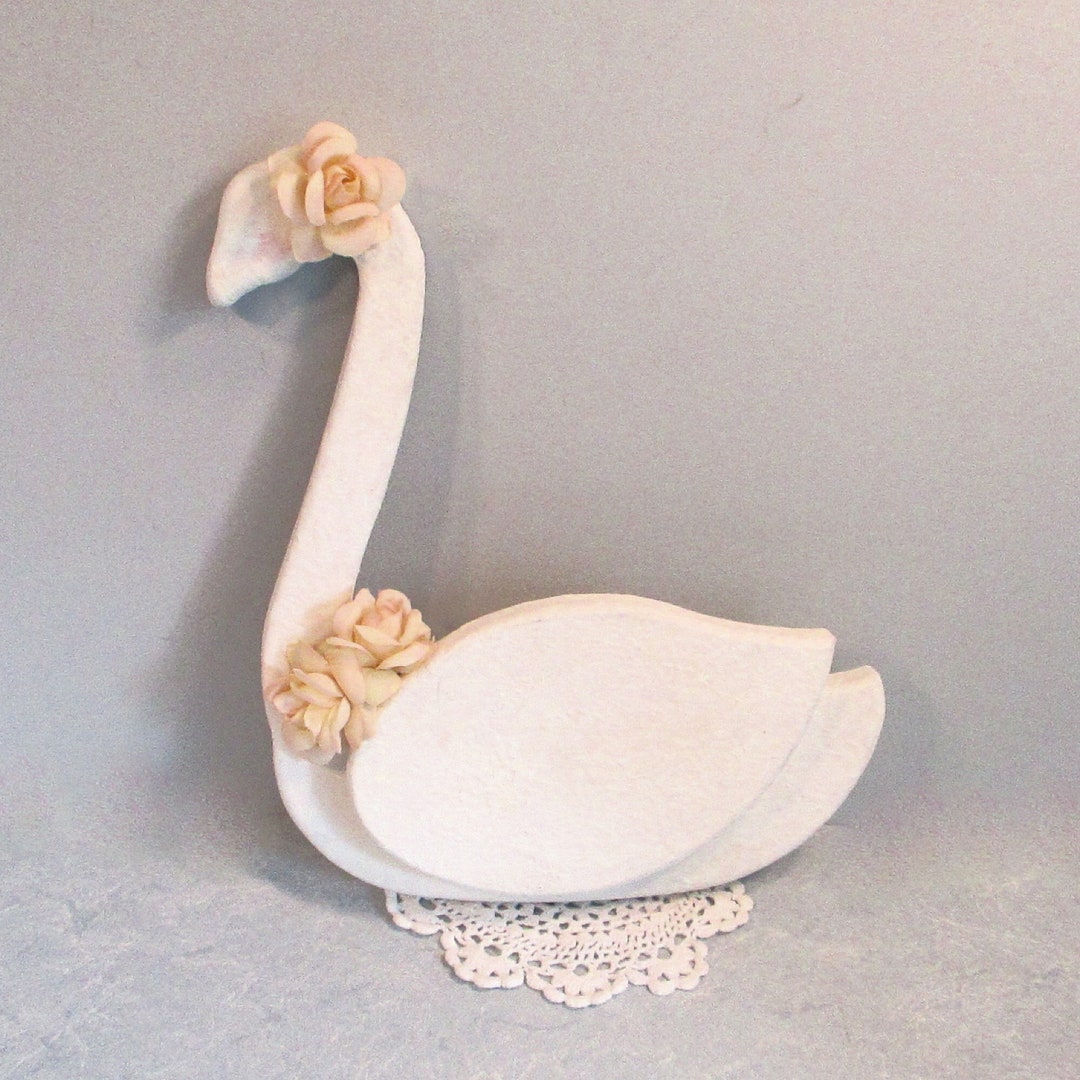 White Swan W/ Pink Roses Floral Wall Hanging ~ Shabby Chic/cottagecore ...