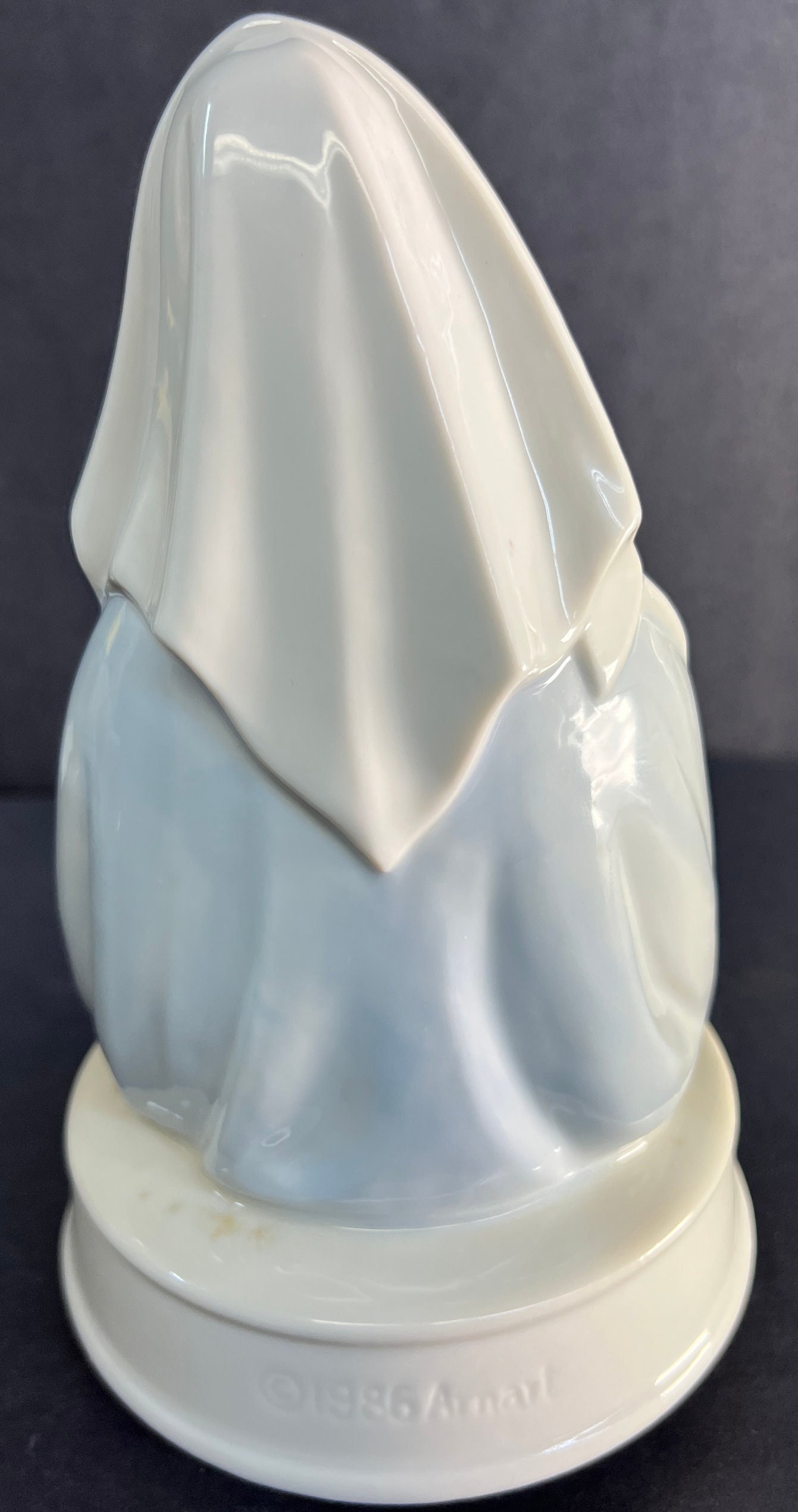 Mother Mary Musical Statue, Praying Hands, Vintage From 1980's, Brand ...