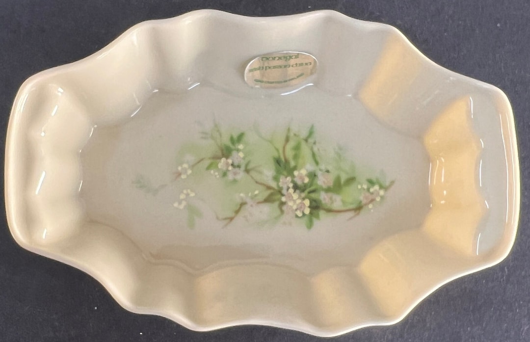 Candy Dish Hawthorne Design, Donegal Irish Parian China, Absolutely ...