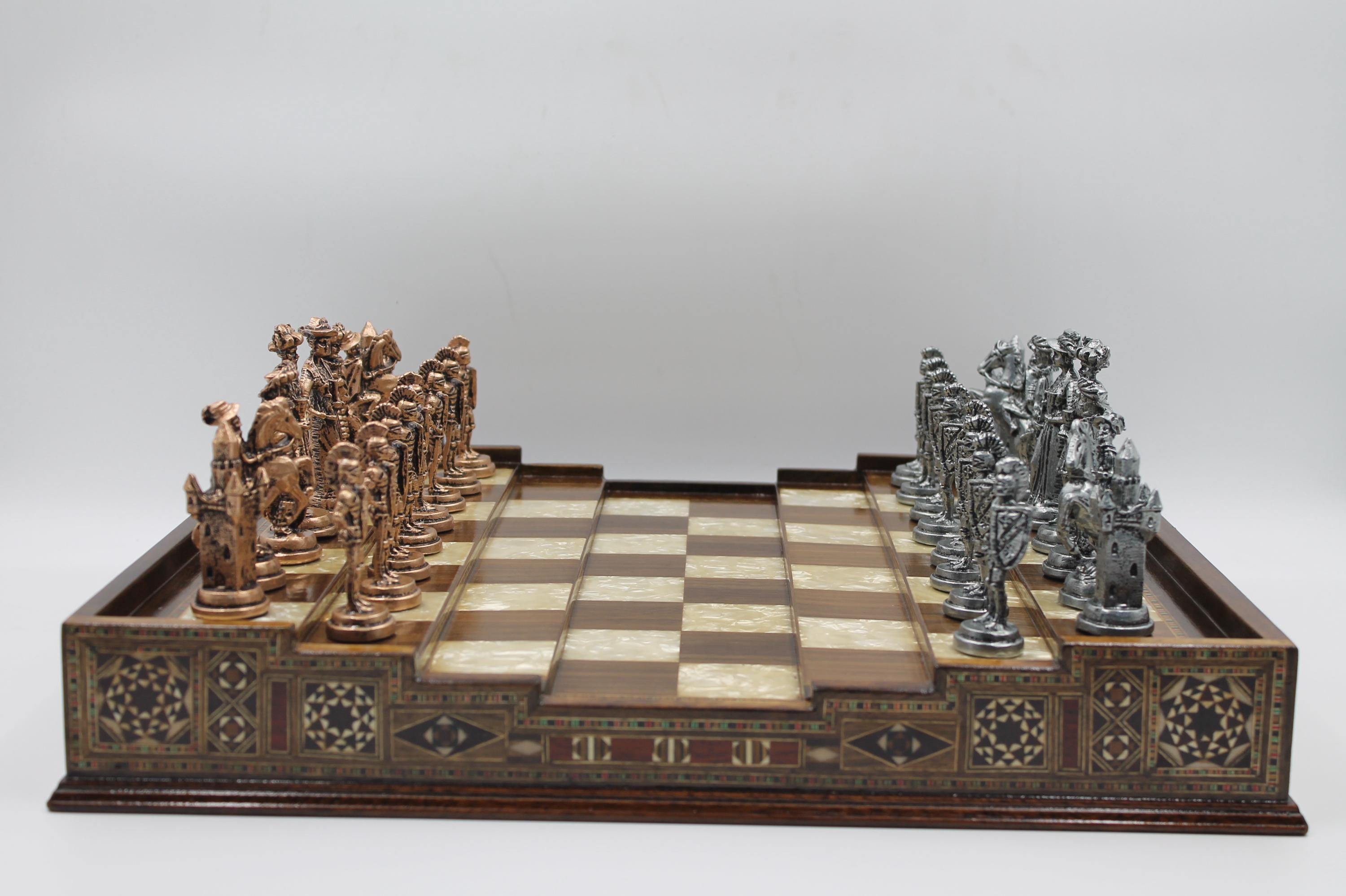 Historical Spanish Royal Guards Metal Chess Set for Adults Amphitheatre ...