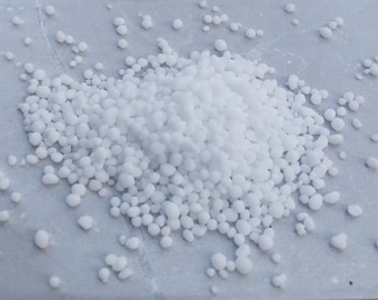 Nitrogen 46 0 0 Urea Pellet Fertilizer Great for Lawns, Gardens, Deer ...