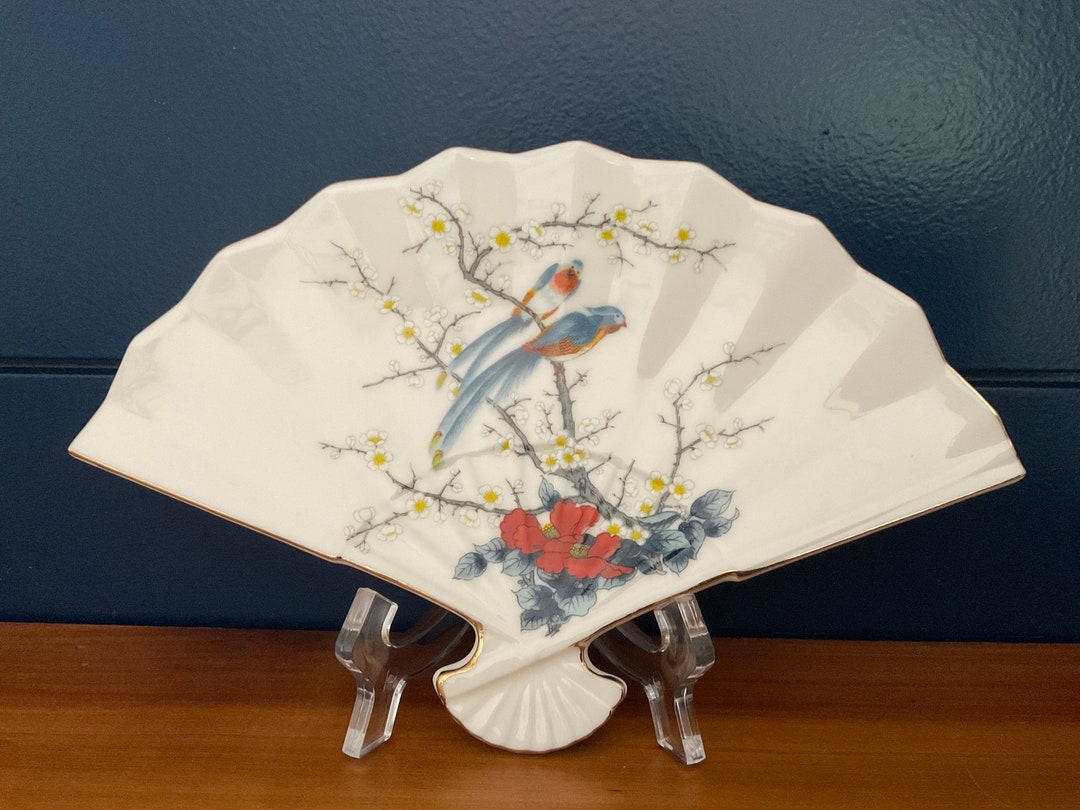1970s Fan Shaped Dish. Made in Japan - Etsy