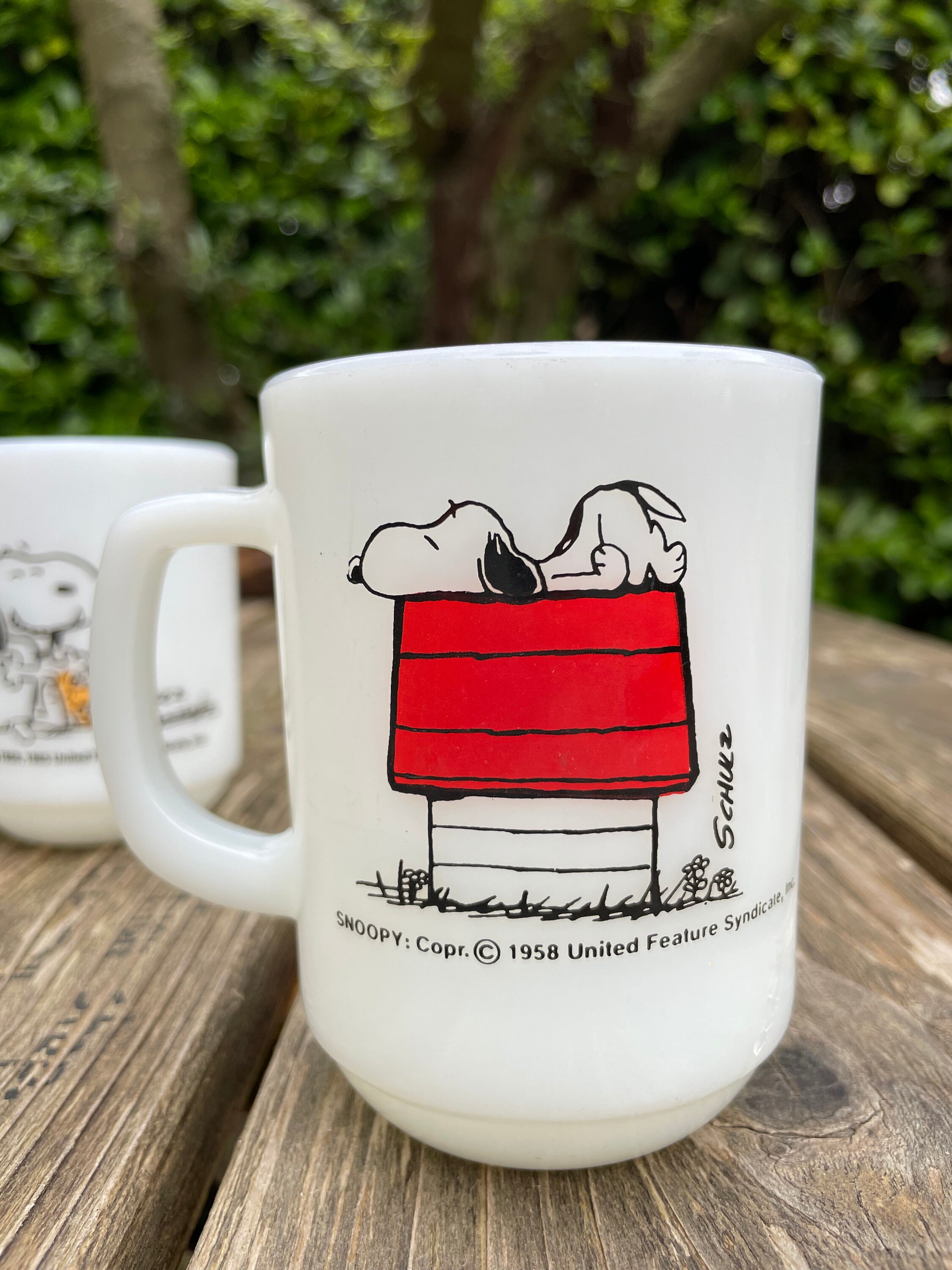 Set of 2 Snoopy Fire King Glass Mugs Vintage Rare - Etsy