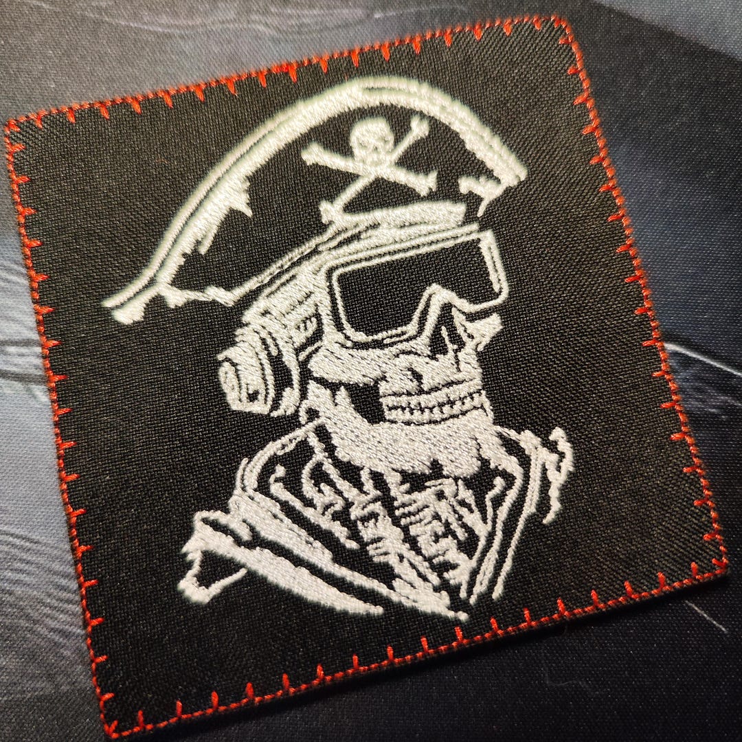 Cyber Pirate Skull Patch: Embroidered Sew-on Punk Patch - Etsy