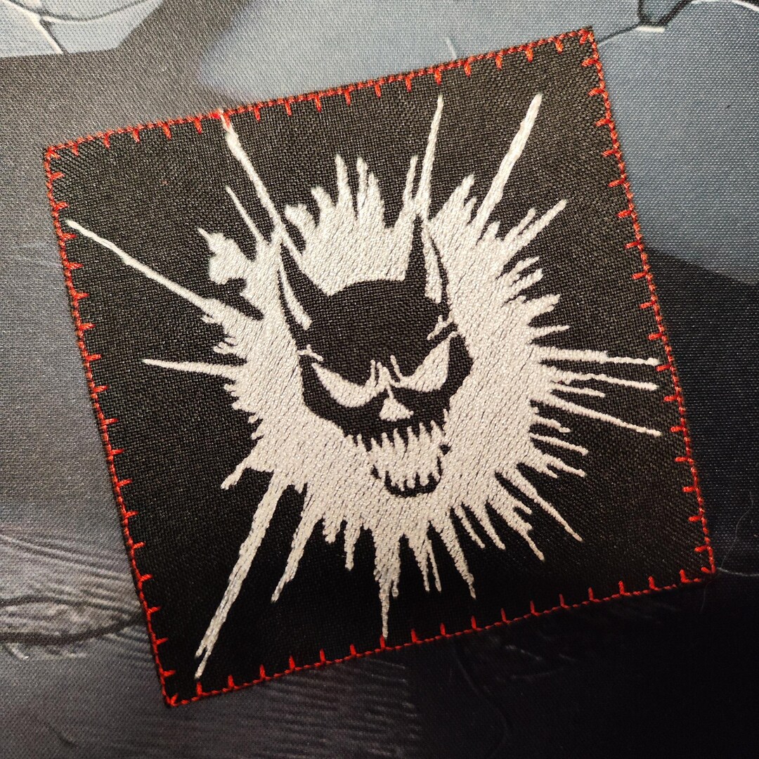 Werewolf Graphic Patch: Creepy Embroidered Biker Badge - Etsy Portugal