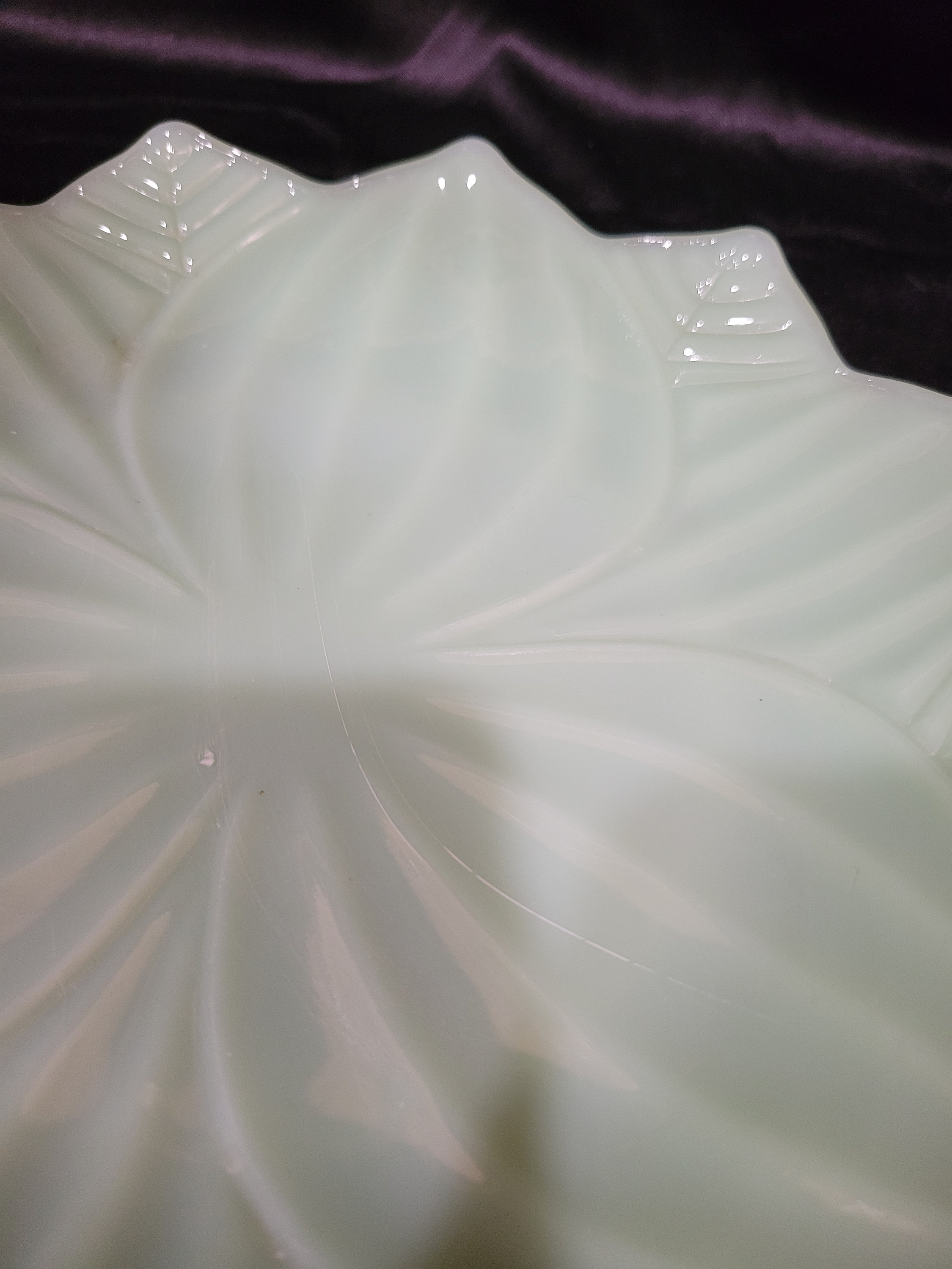 Vintage Jadeite Lotus Flower Plate - Etsy