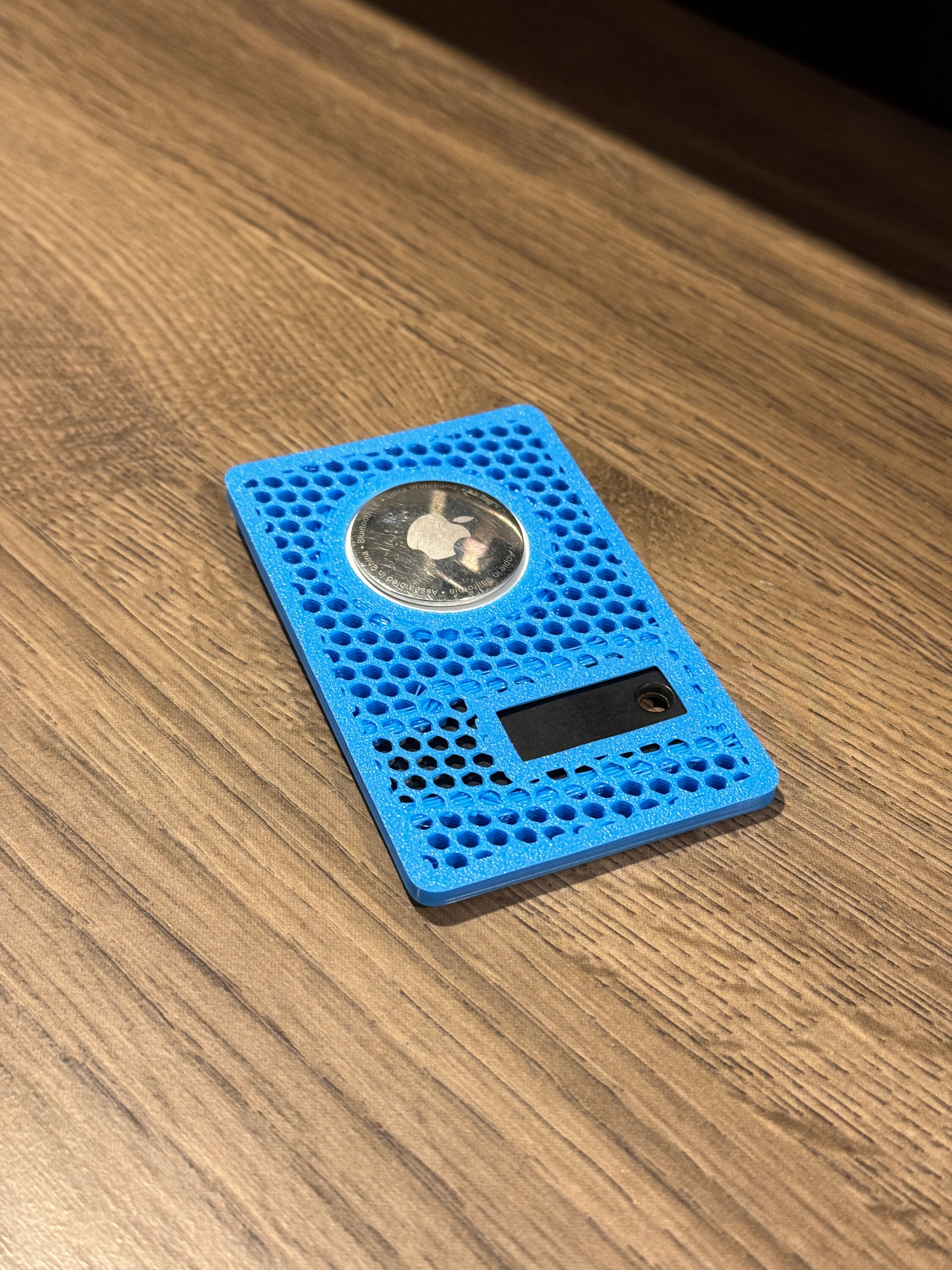 Airtag/ USB-A NFC Yubikey Holder - Etsy