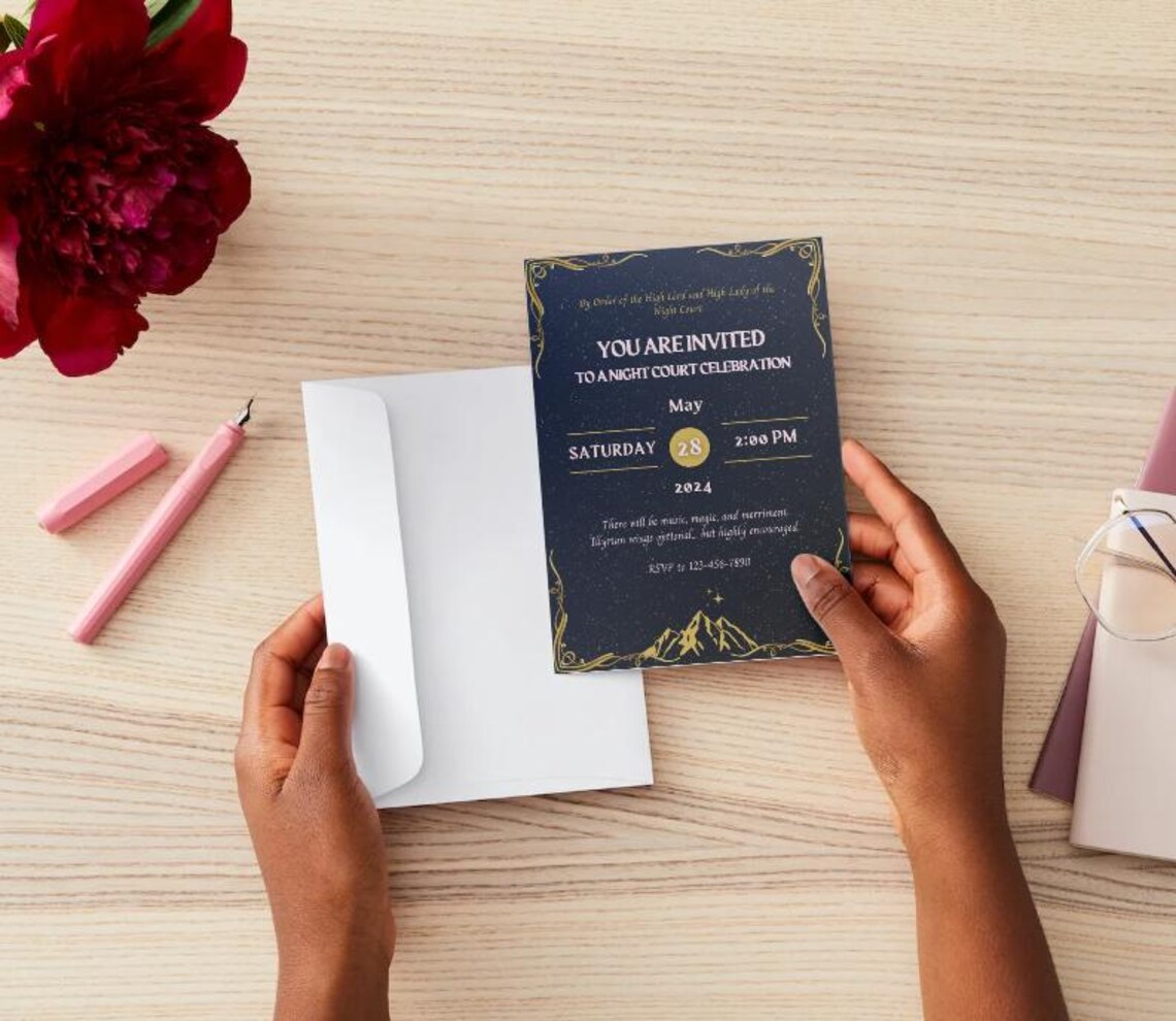 Custom ACOTAR Book Invitation - Etsy