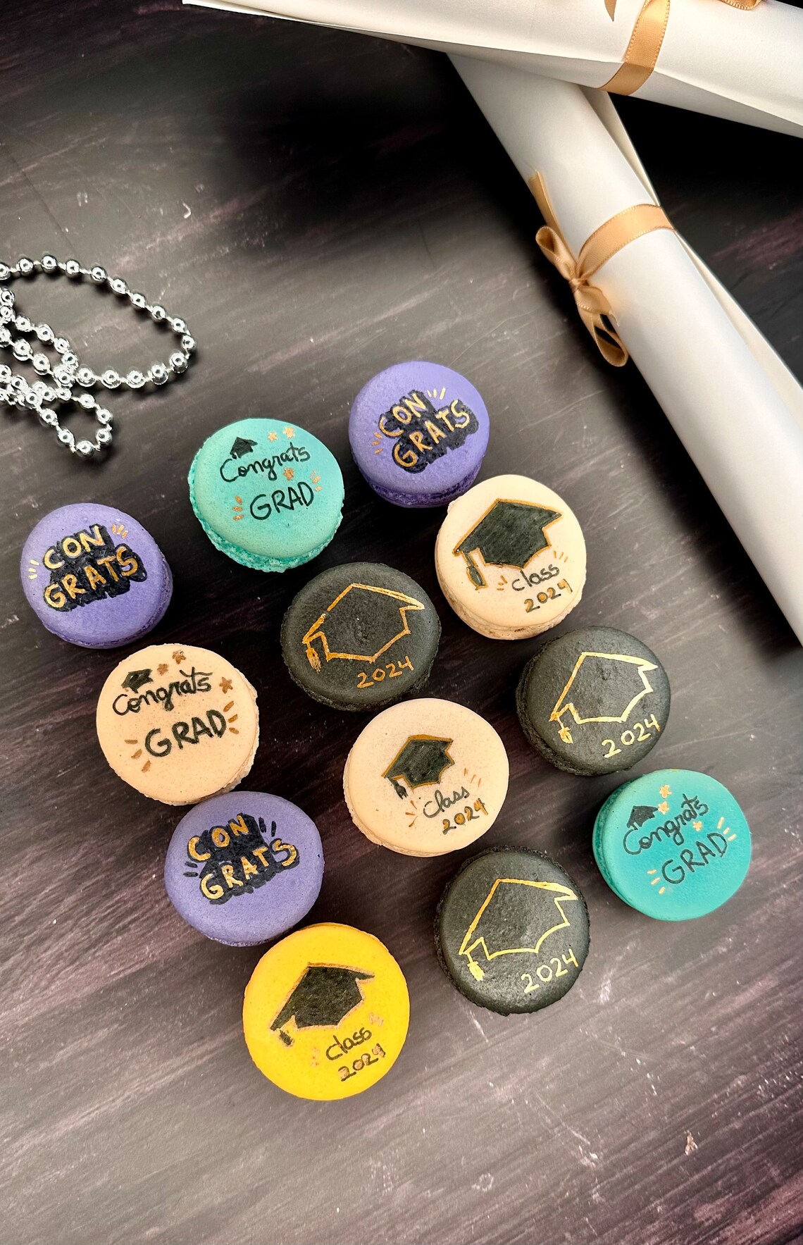 Hand Painted Graduation Theme Macarons Congrats Class of 2024 - Etsy