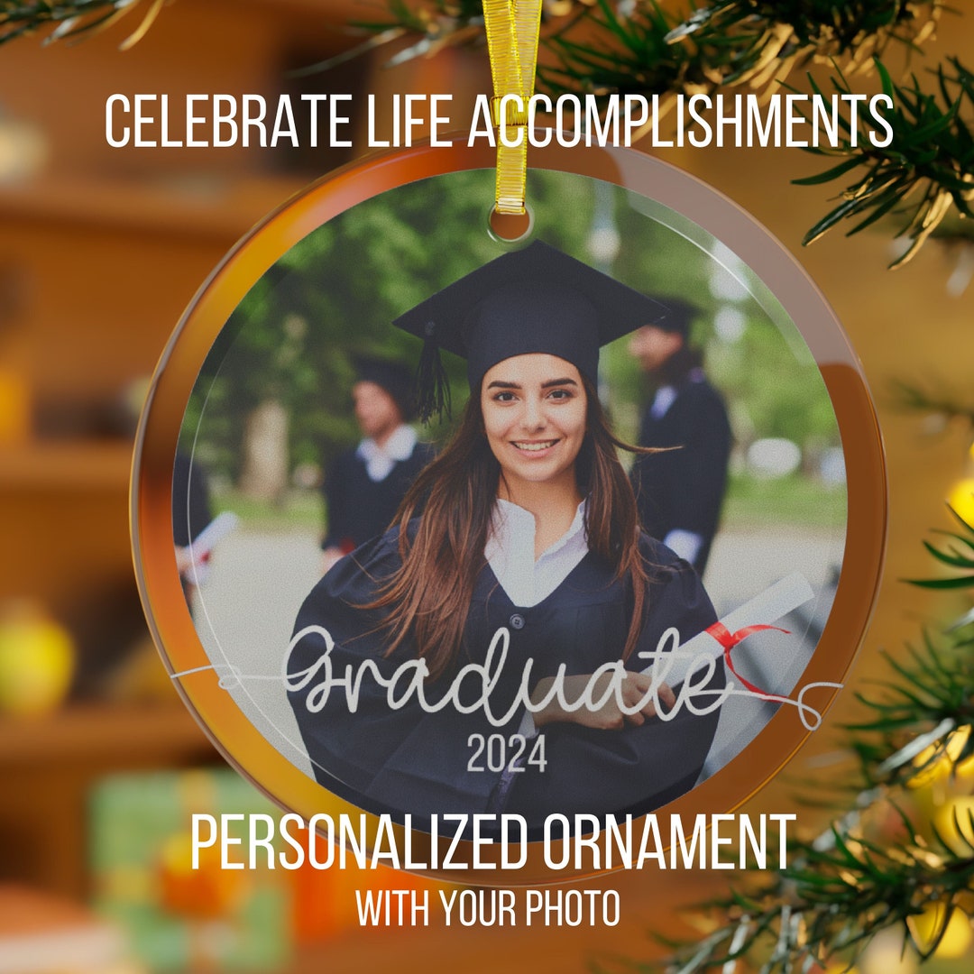Personalized Graduation Christmas Ornament to Celebrate, 2024 Senior ...