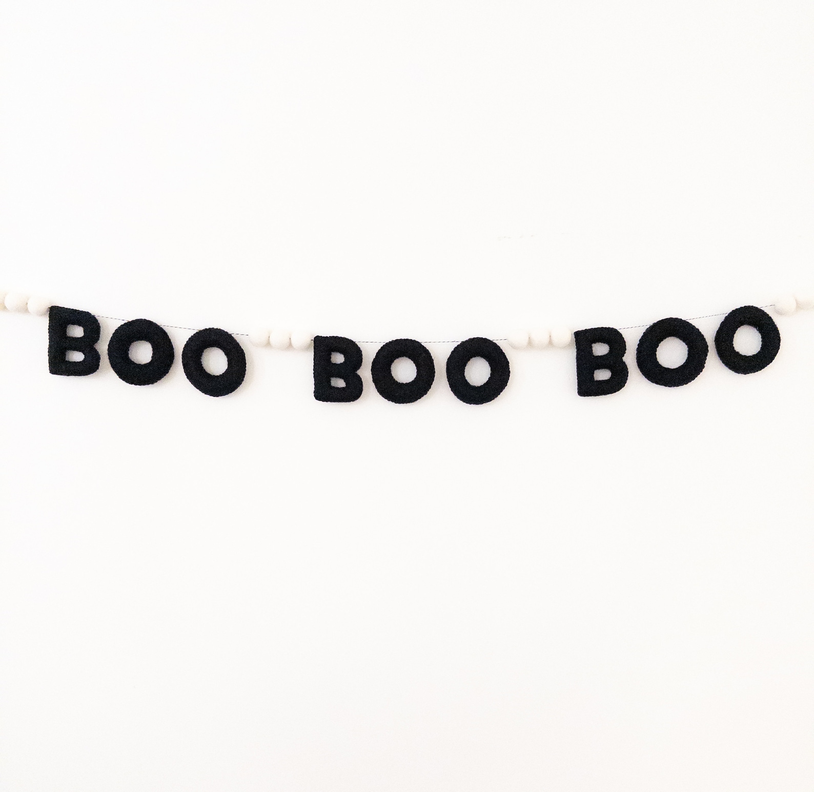 READY TO SHIP// Boo Garland, Boo Banner, Halloween Felt Ball Garland ...