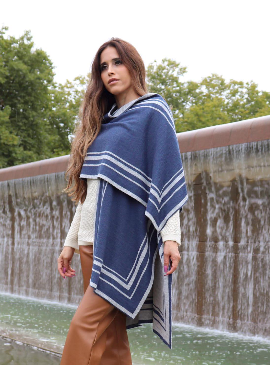 Reversible Dual Tone Ruana/ Peruvian Alpaca Ponchos / Peruvian Fashion ...