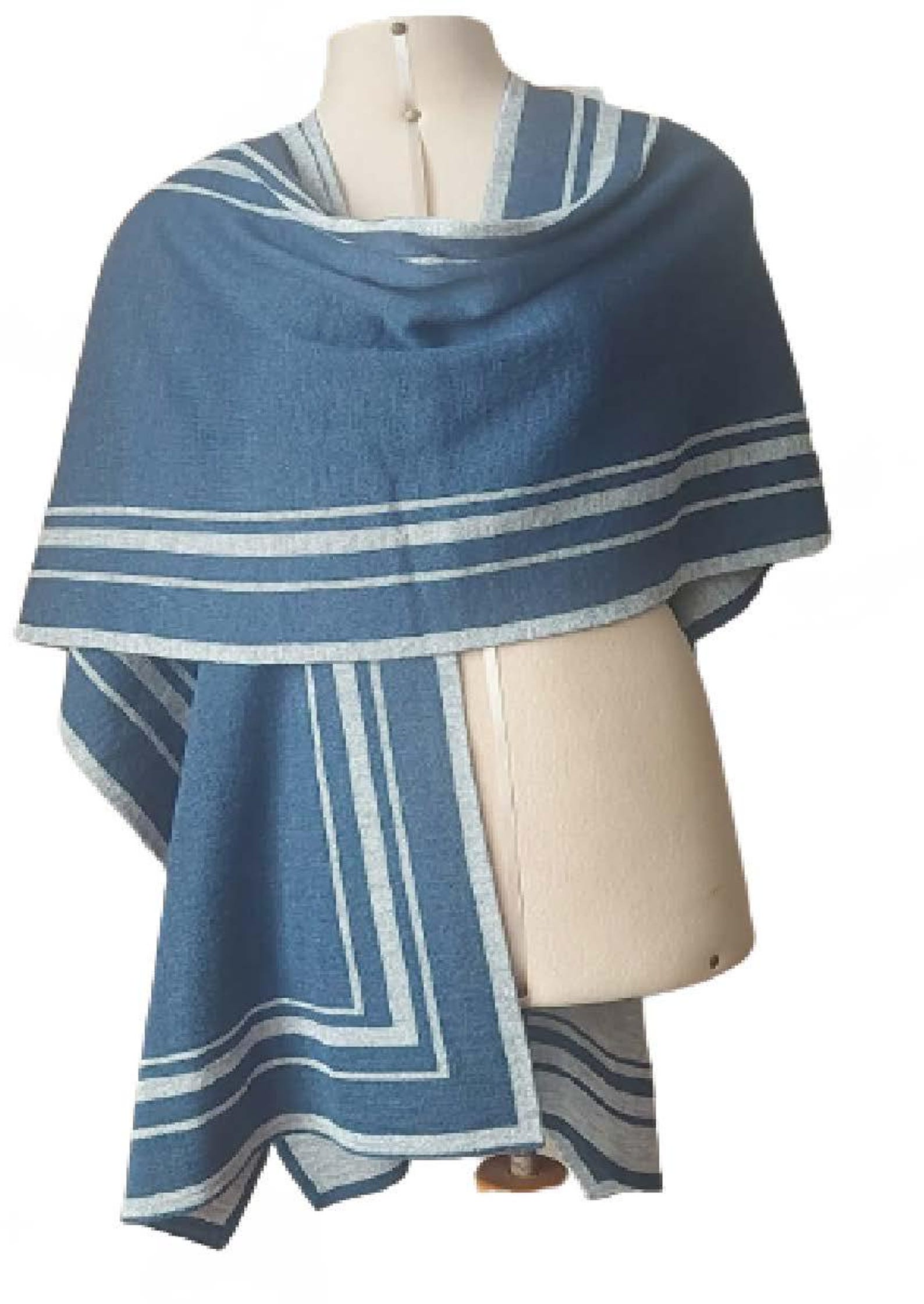 Reversible Dual Tone Ruana/ Peruvian Alpaca Ponchos / Peruvian Fashion ...