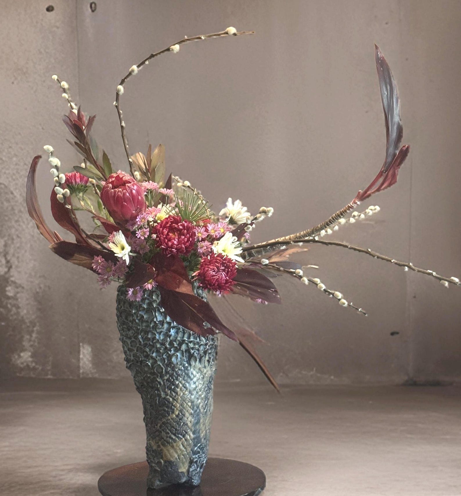 Textured Ceramic Vase – Deep Sea Glaze With Fish Scale Texture ...