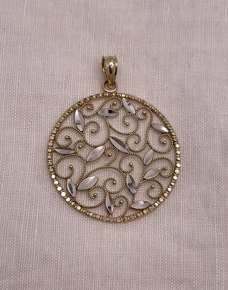 Vintage 10K Floral Medallion Pendant, Two Tone Gold Round Charm, Leaf ...