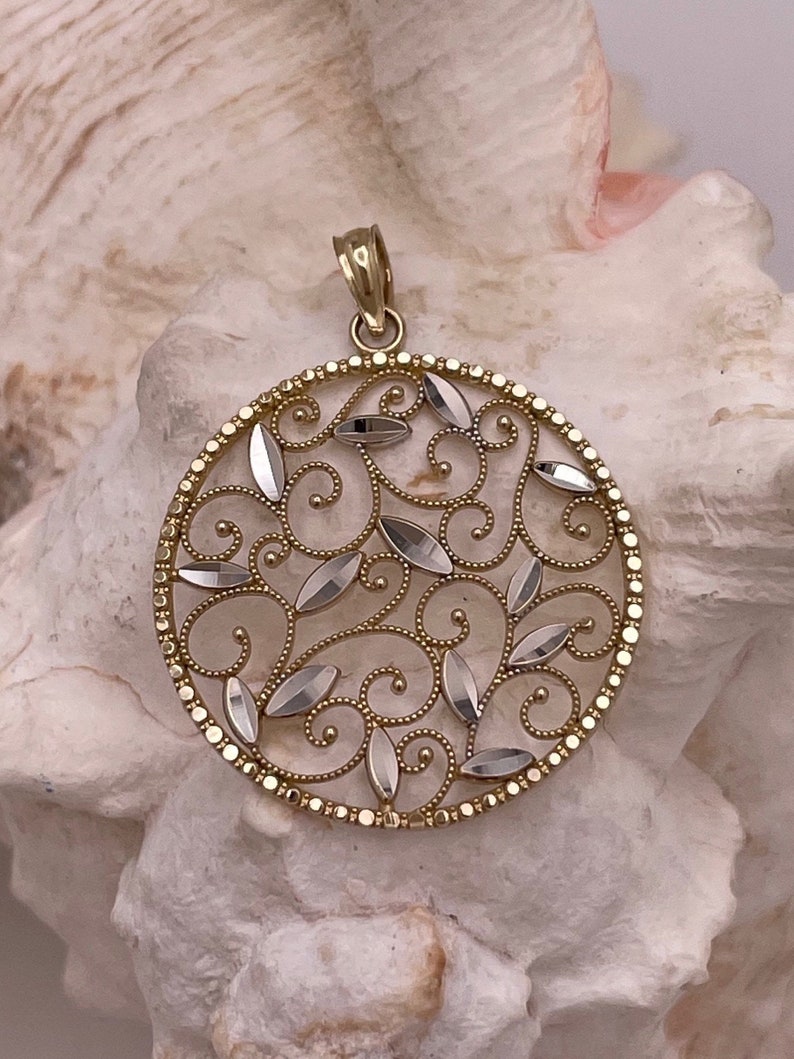 Vintage 10K Floral Medallion Pendant, Two Tone Gold Round Charm, Leaf ...