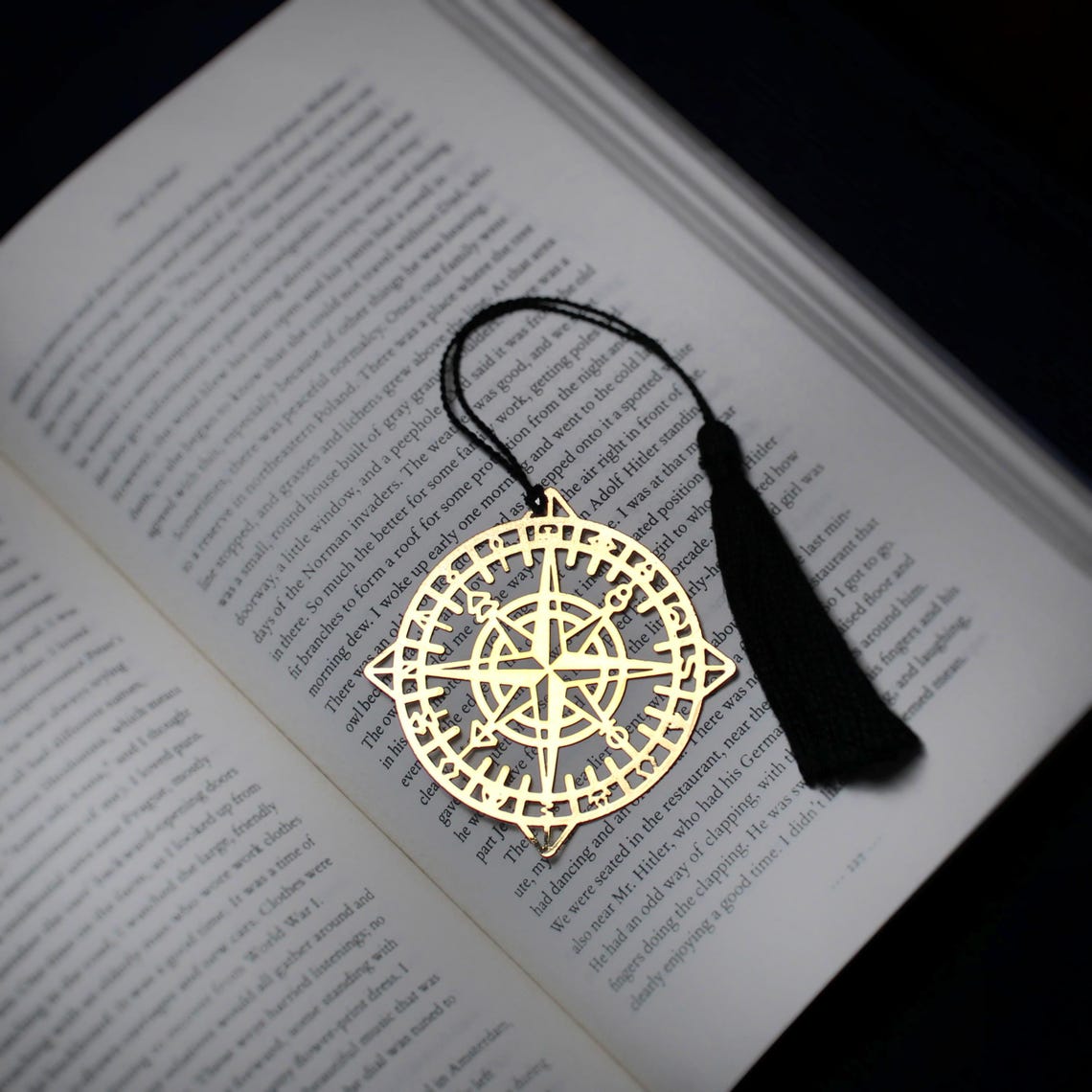 Brass Compass Bookmark: Vintage Navigation Symbol With Tassel - Etsy
