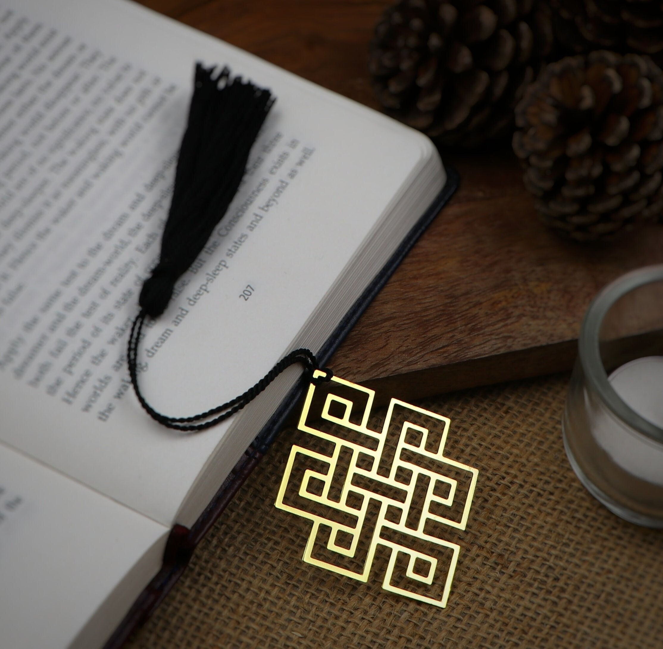 Endless Knot Metal Bookmark Gift for Book Lover Unique Bookish Gift for ...