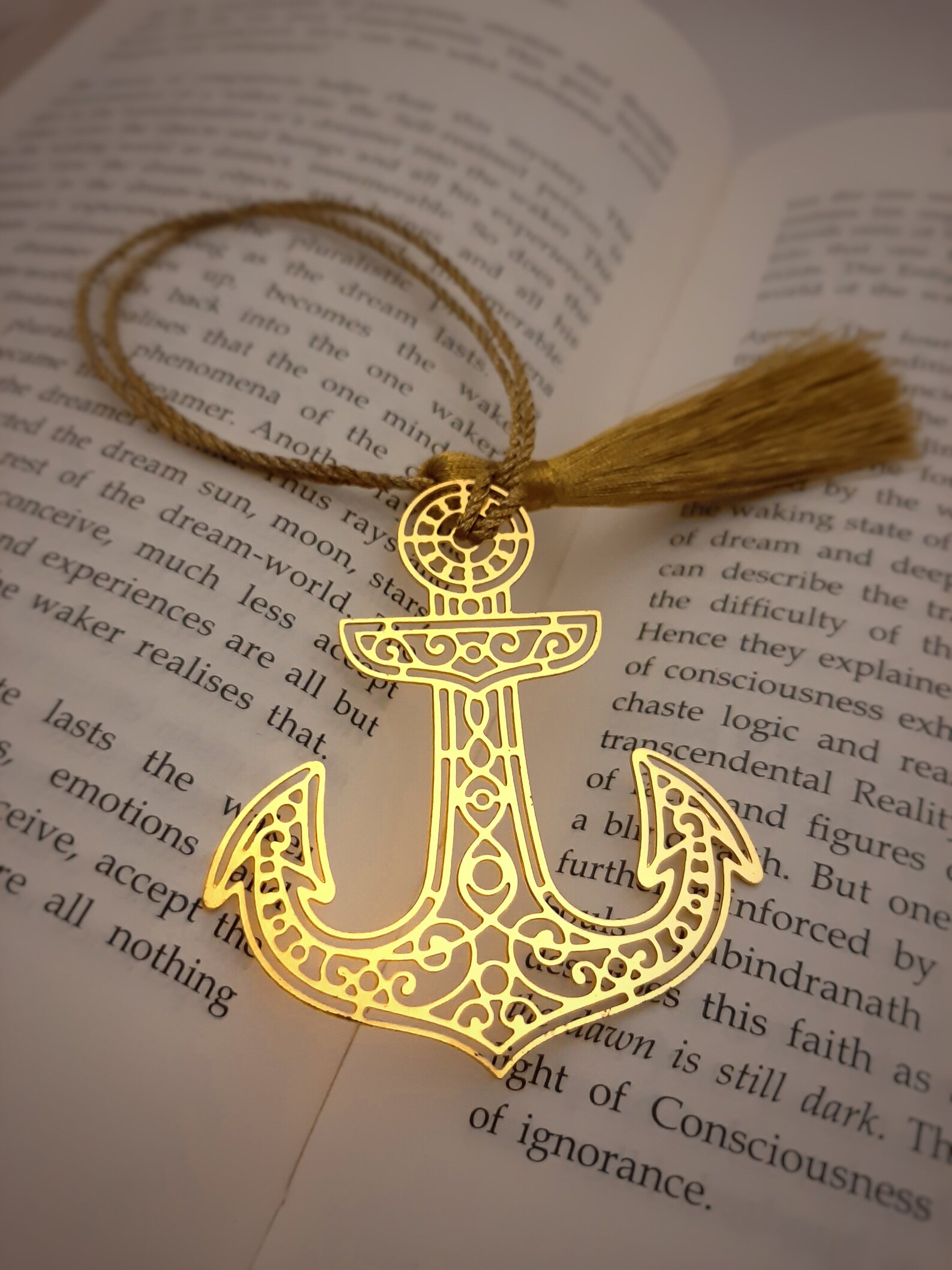 Gold Plated Anchor Bookmark: Metal Tassel, Bookish Gift - Etsy