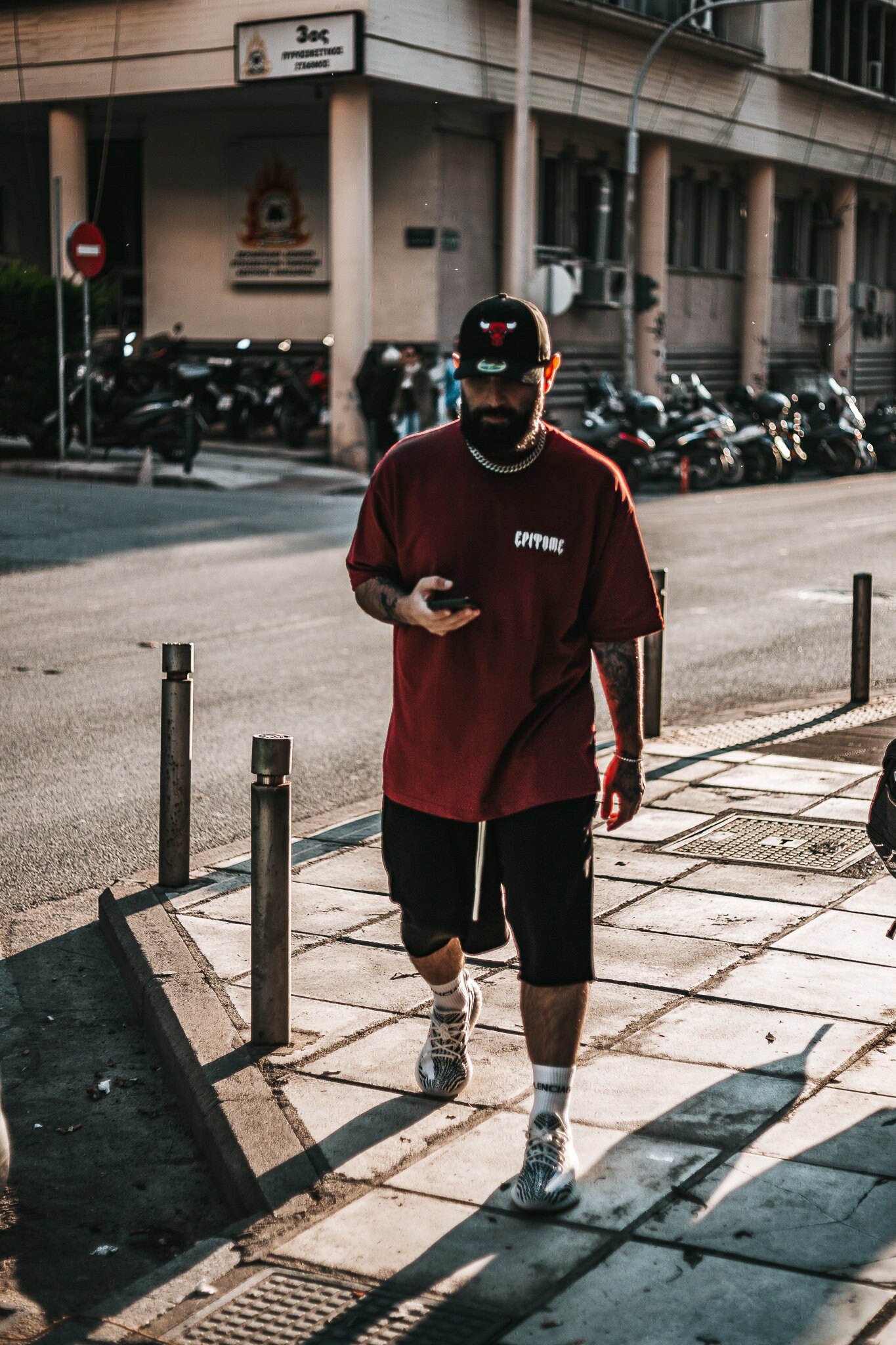 Oversized Premium Streetwear T-shirt Graphic Print metal - Etsy